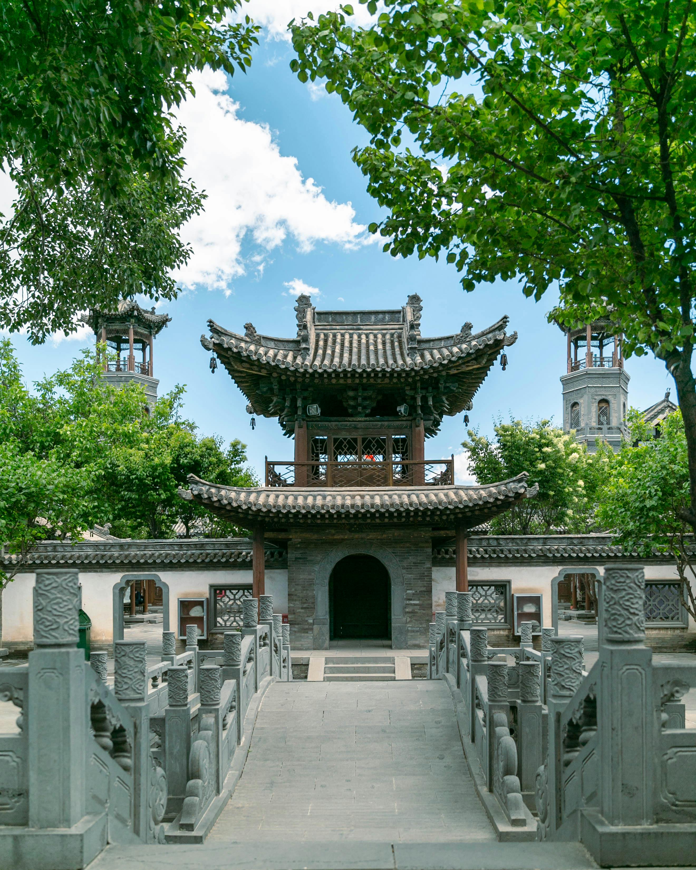 Karate In Temple Photos, Download The BEST Free Karate In Temple Stock ...