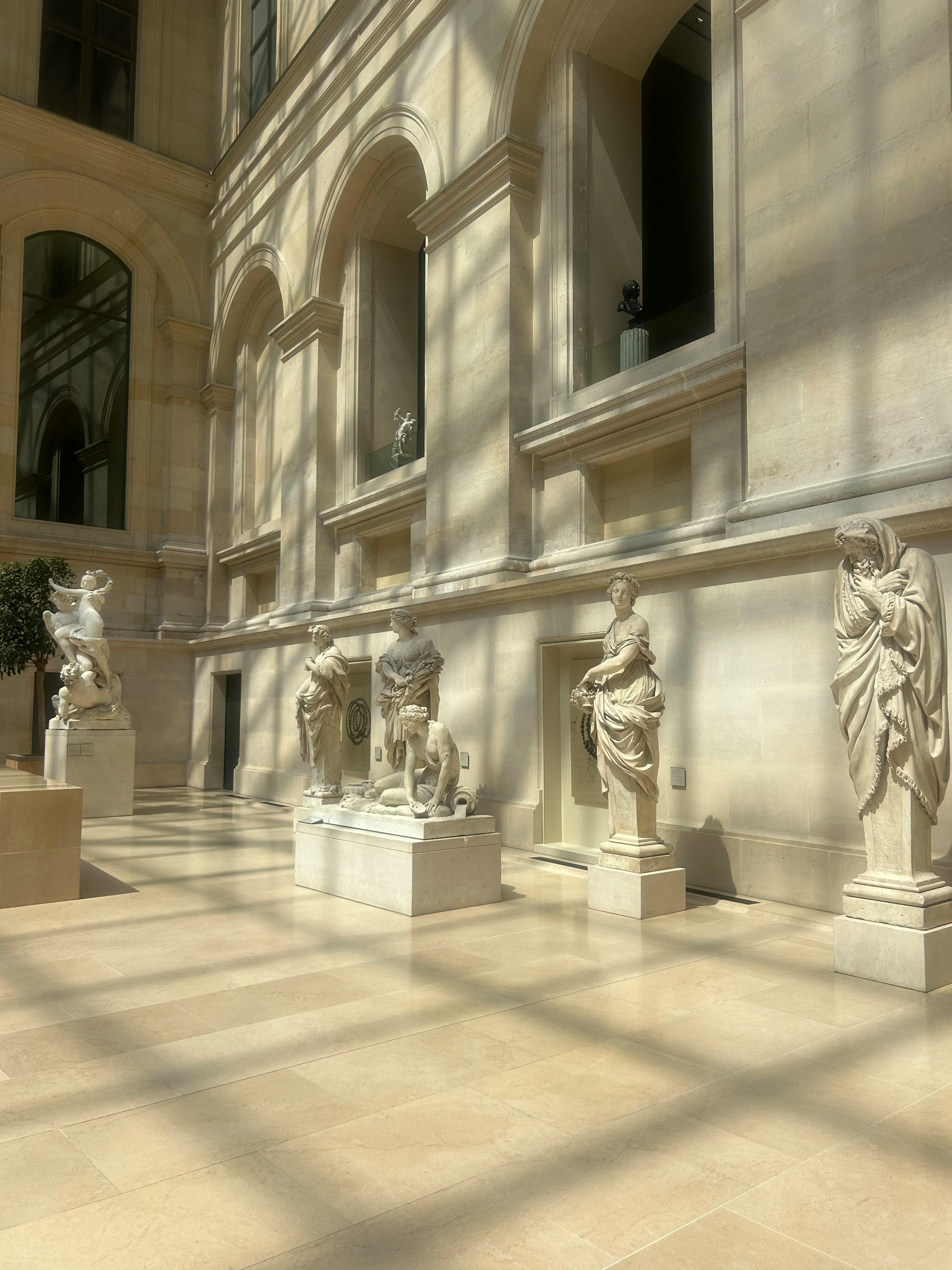 Mini Art Gallery Photos, Download The BEST Free Mini Art Gallery Stock ...