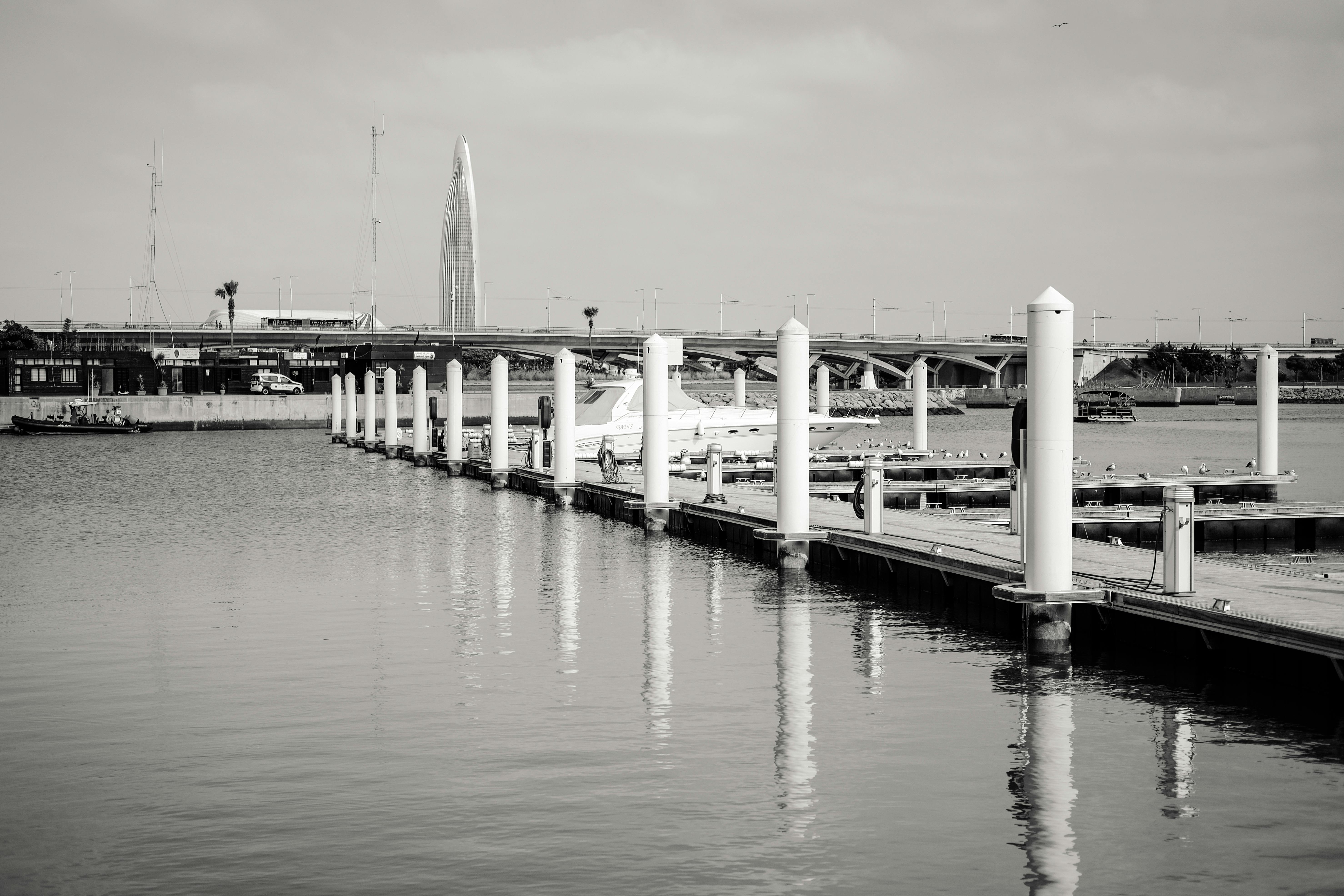 Scenic Marina View with Iconic Tower in Rabat · Free Stock Photo