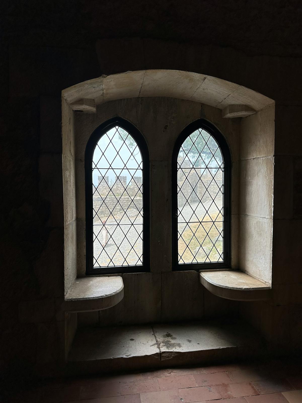 Arched Window Photos, Download The BEST Free Arched Window Stock Photos ...