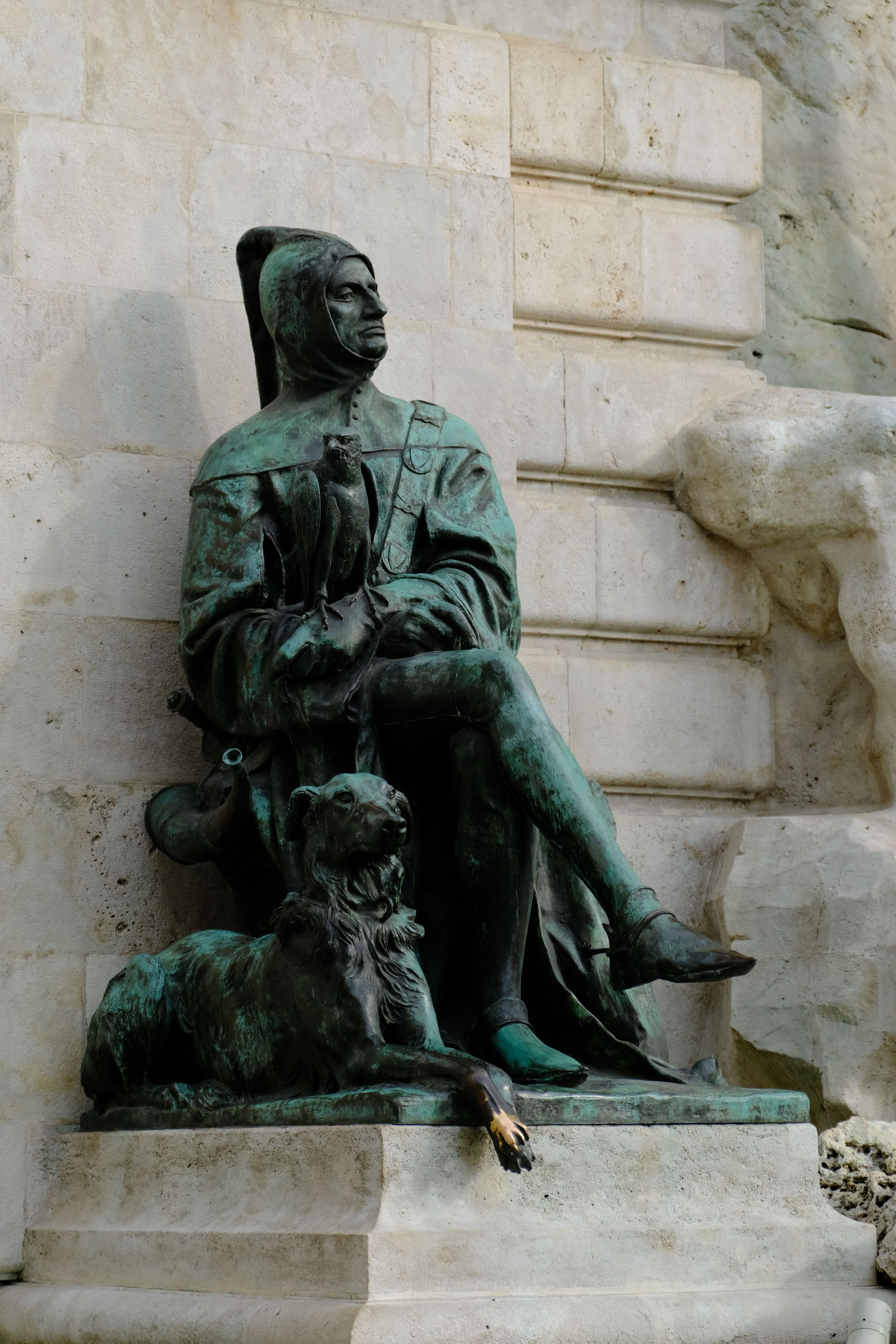 Bronze Statue of Historical Figure with Dog · Free Stock Photo