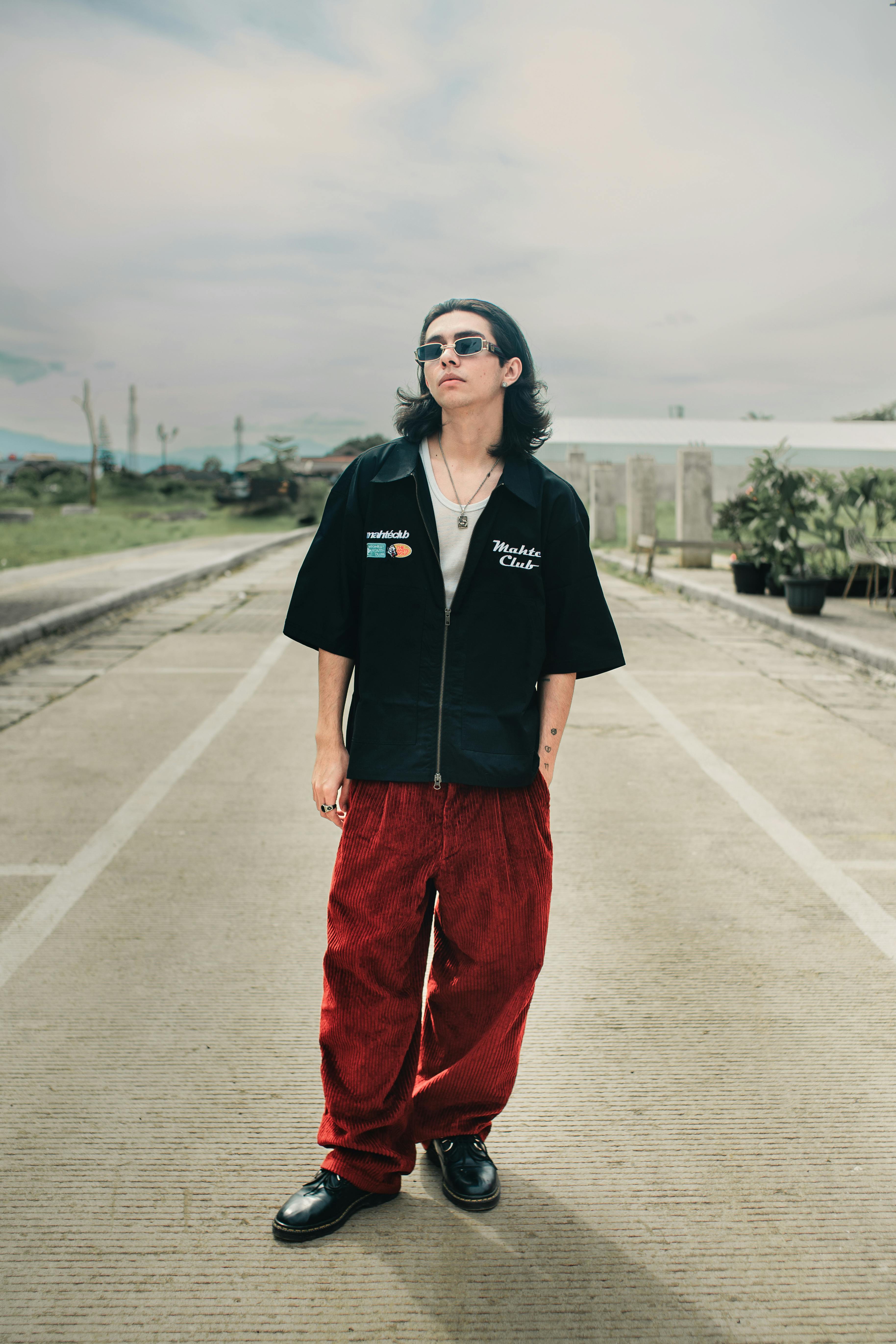 Men+Freeballing Photos, Download The BEST Free Men+Freeballing Stock ...