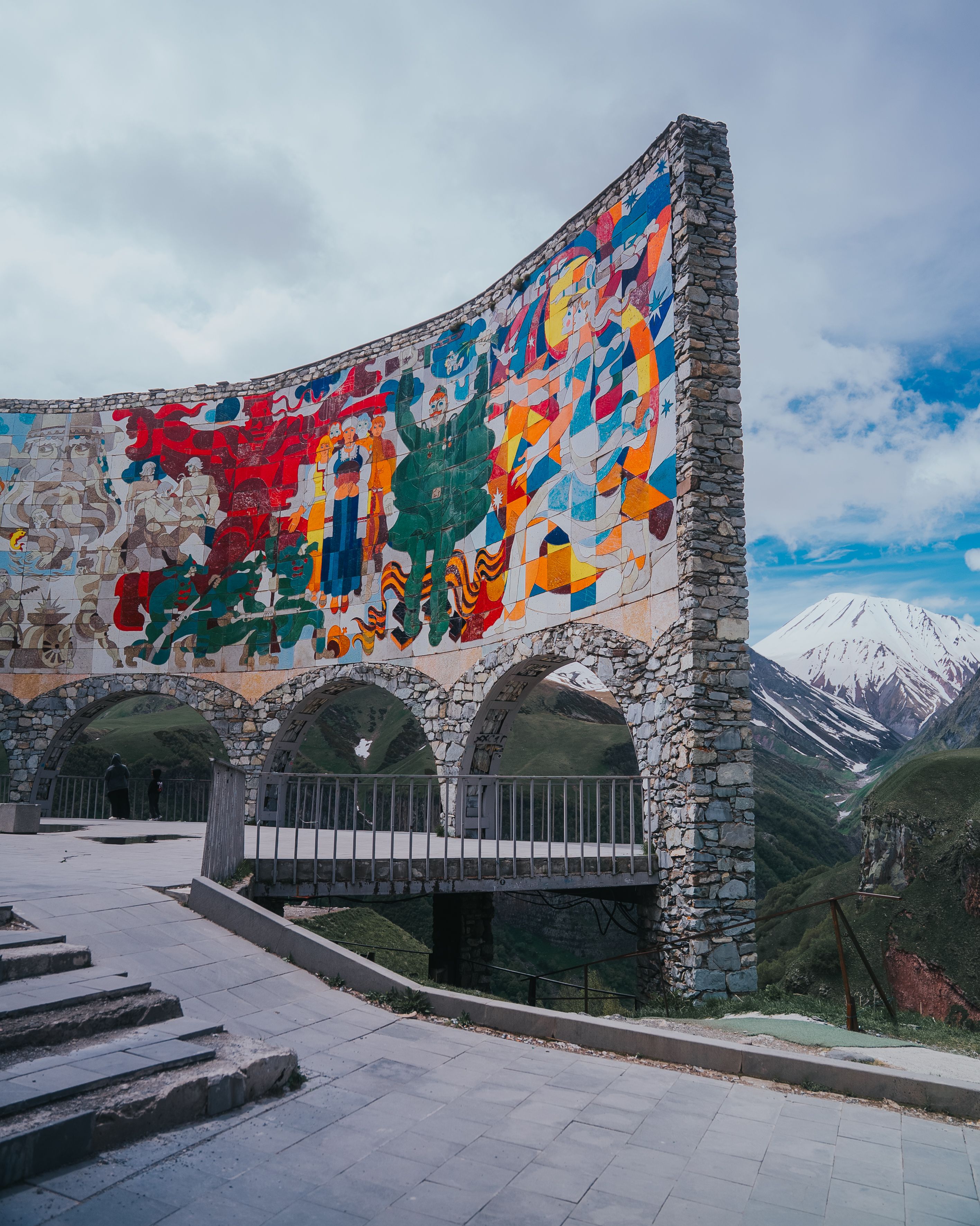 Scenic View of Gudauri Friendship Monument · Free Stock Photo