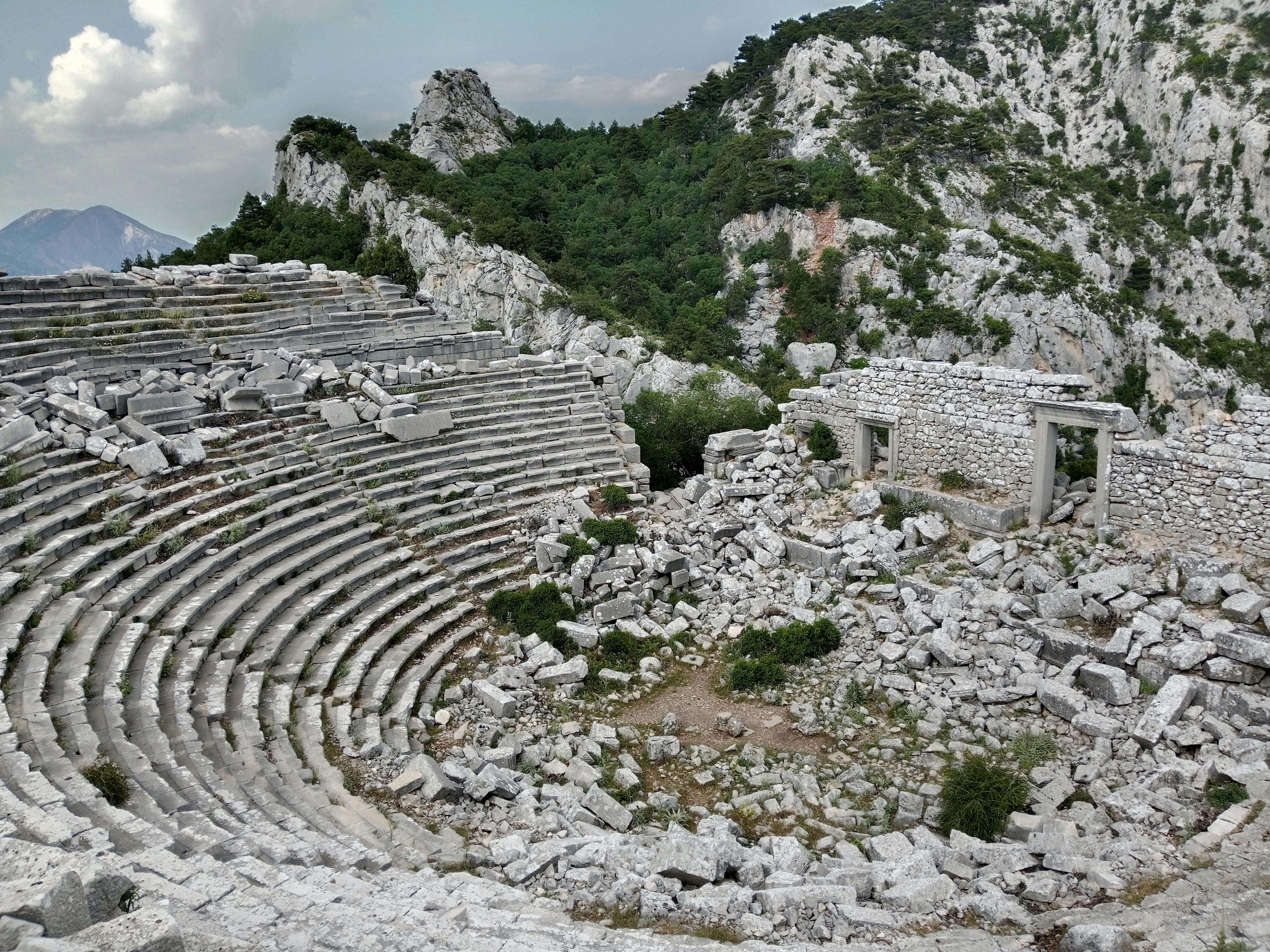 Stone Crumbling Photos, Download The BEST Free Stone Crumbling Stock ...