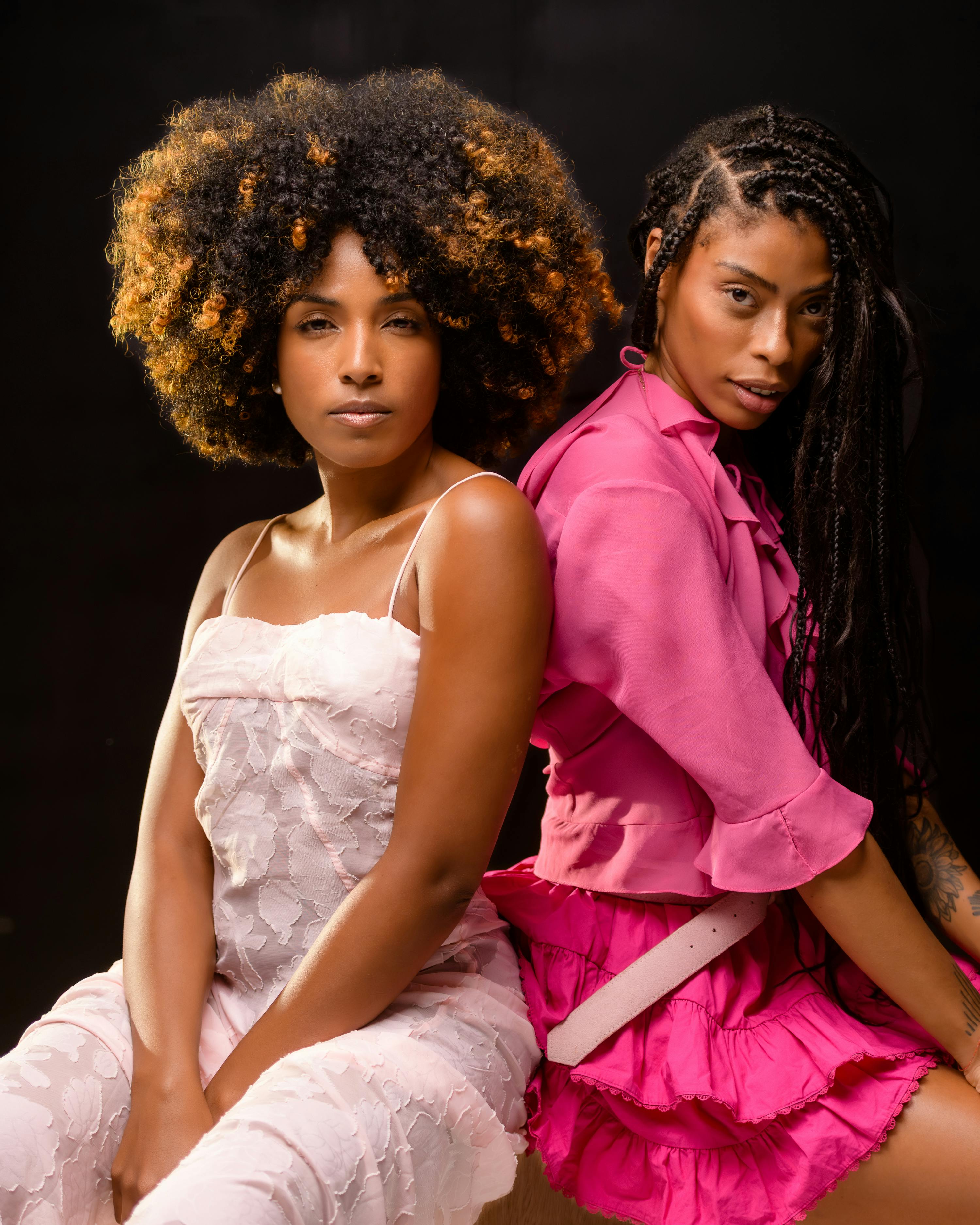 Female Poses Crouch Photos, Download The BEST Free Female Poses Crouch ...