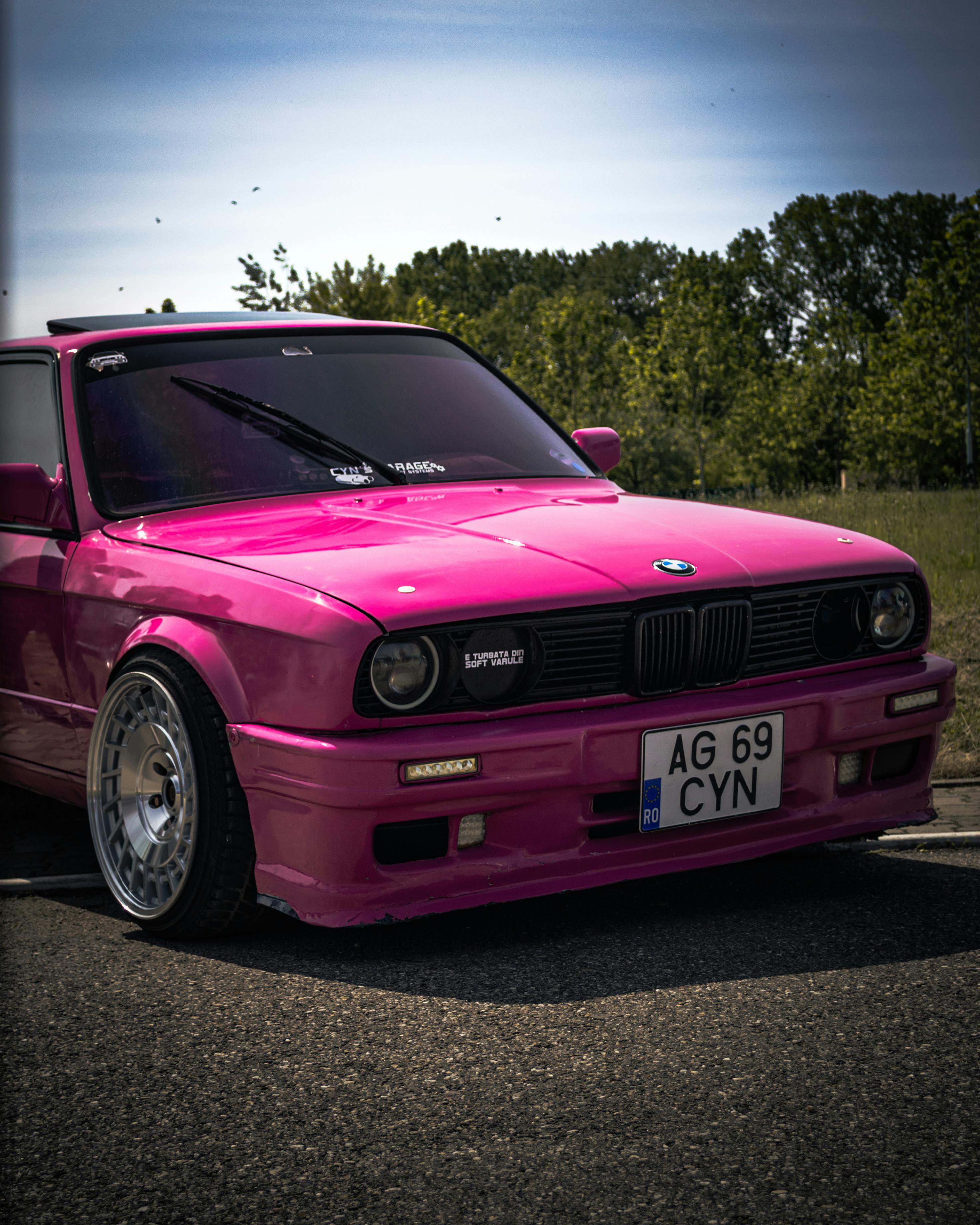 Vibrant Pink Custom BMW E30 Outdoors · Free Stock Photo