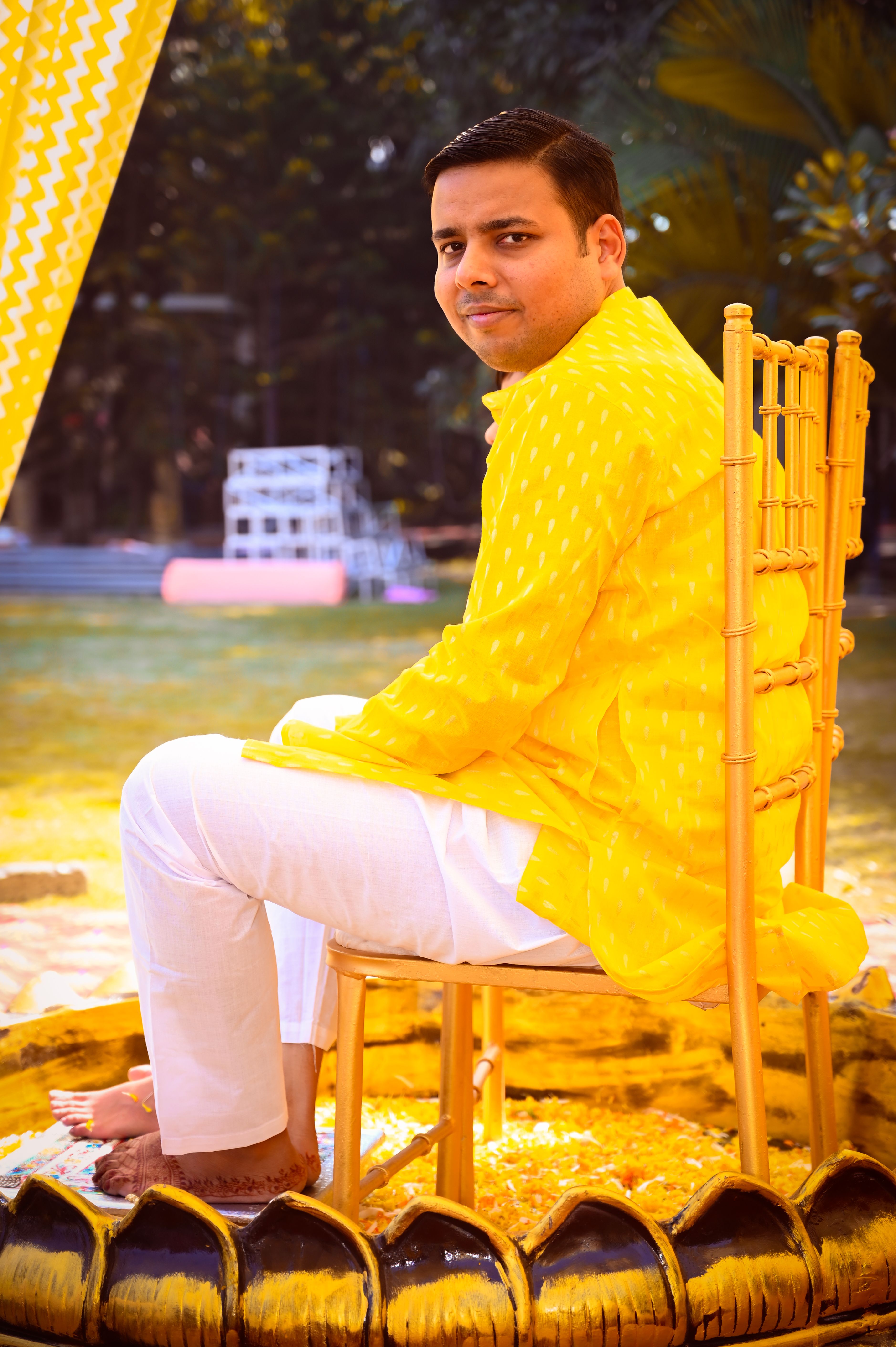 Haldi Ceremony with Traditional Indian Attire · Free Stock Photo