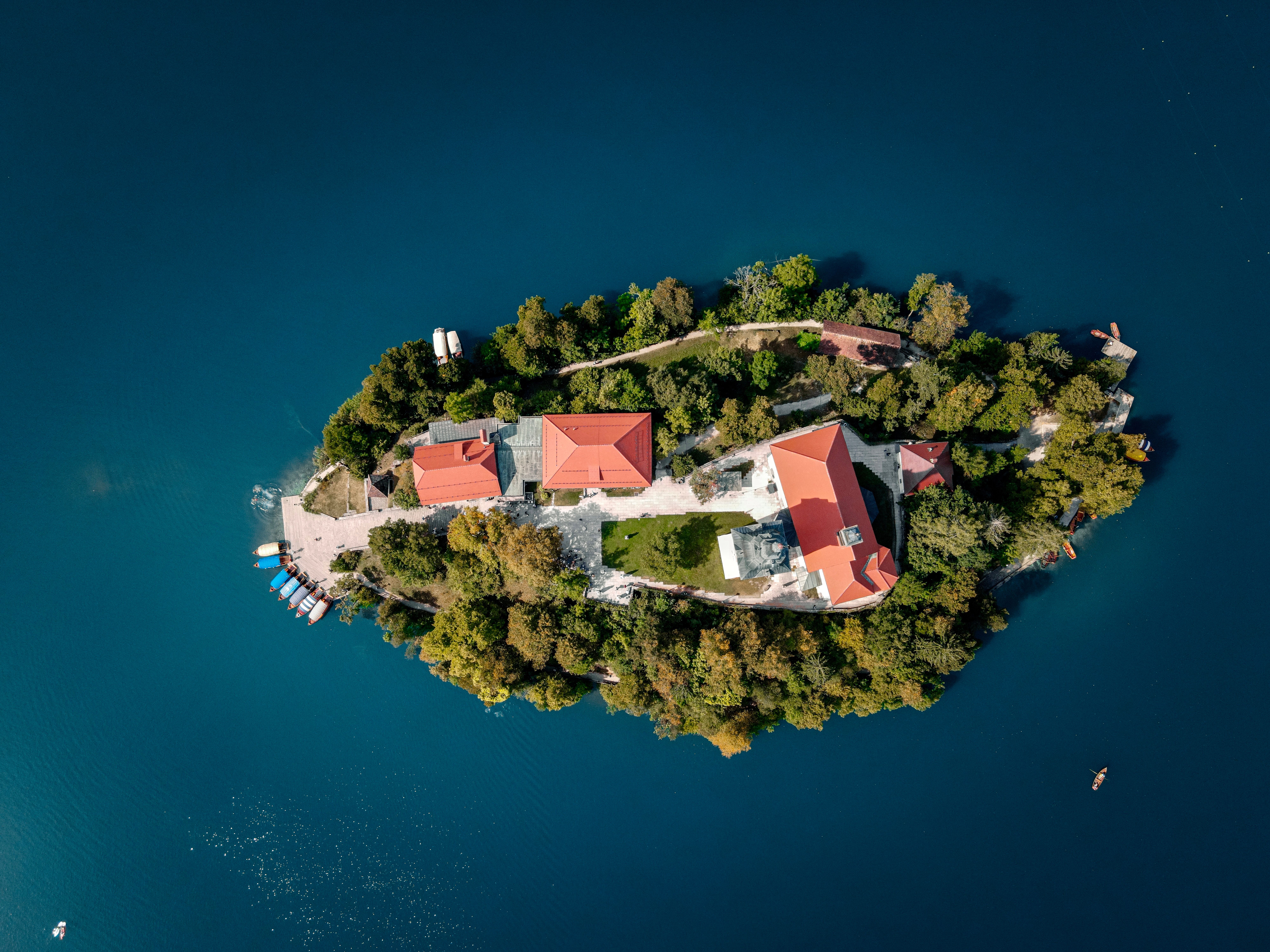 Vue Aérienne De L'île Du Lac De Bled, Slovénie · Photo gratuite