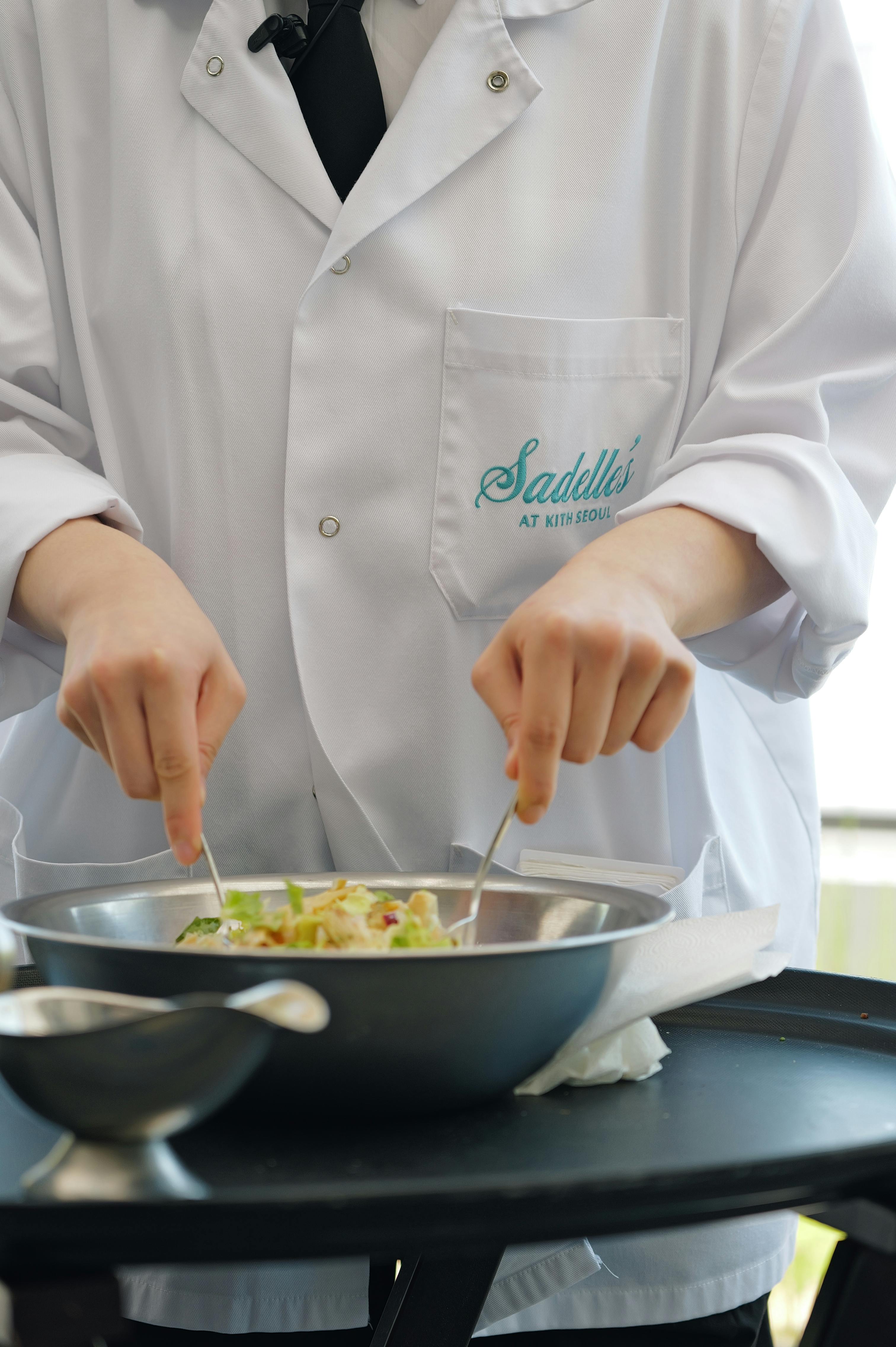 Chef Preparing Salad in Restaurant Kitchen · Free Stock Photo