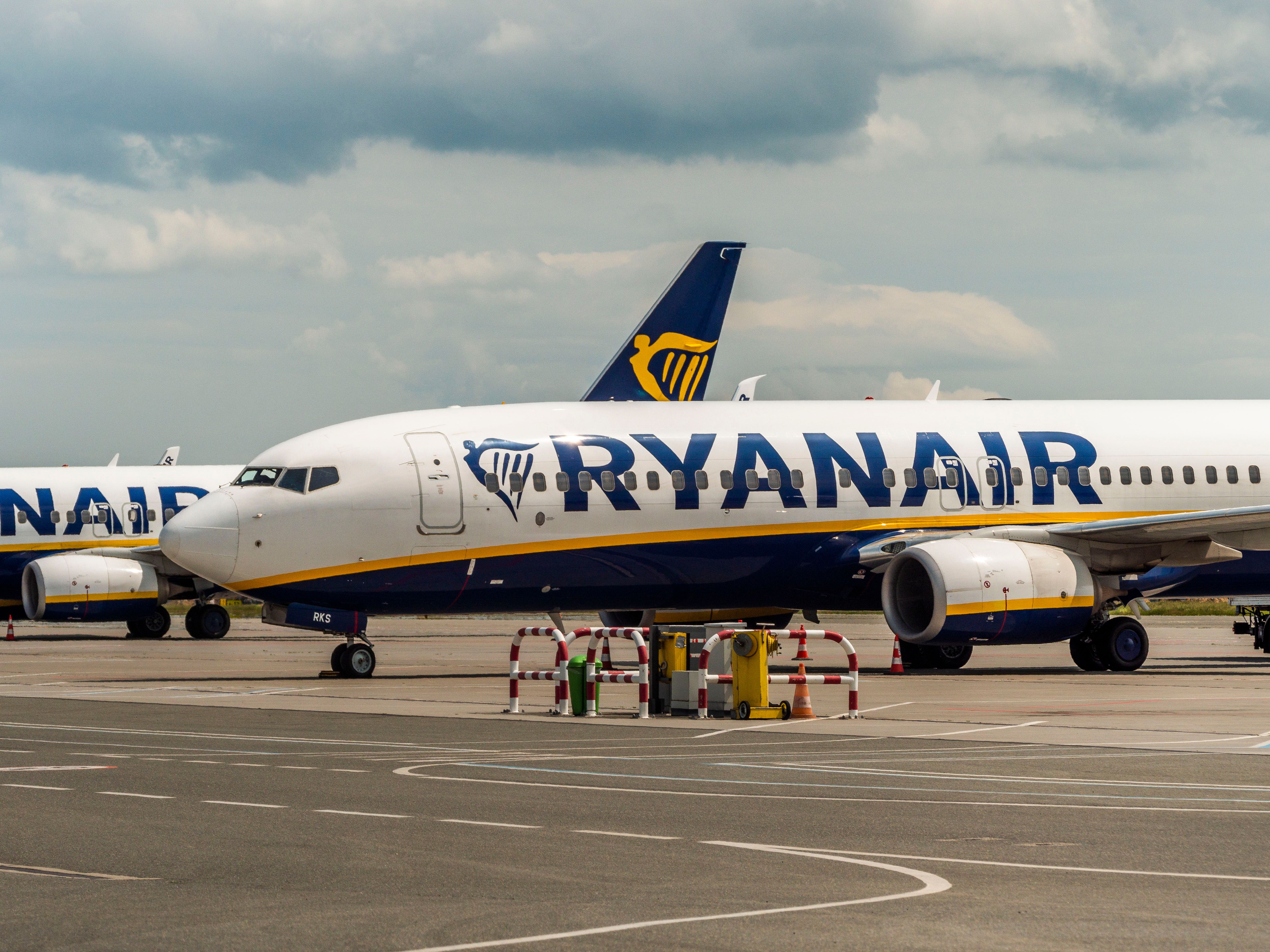 Air Transport Photos, Download The BEST Free Air Transport Stock Photos ...