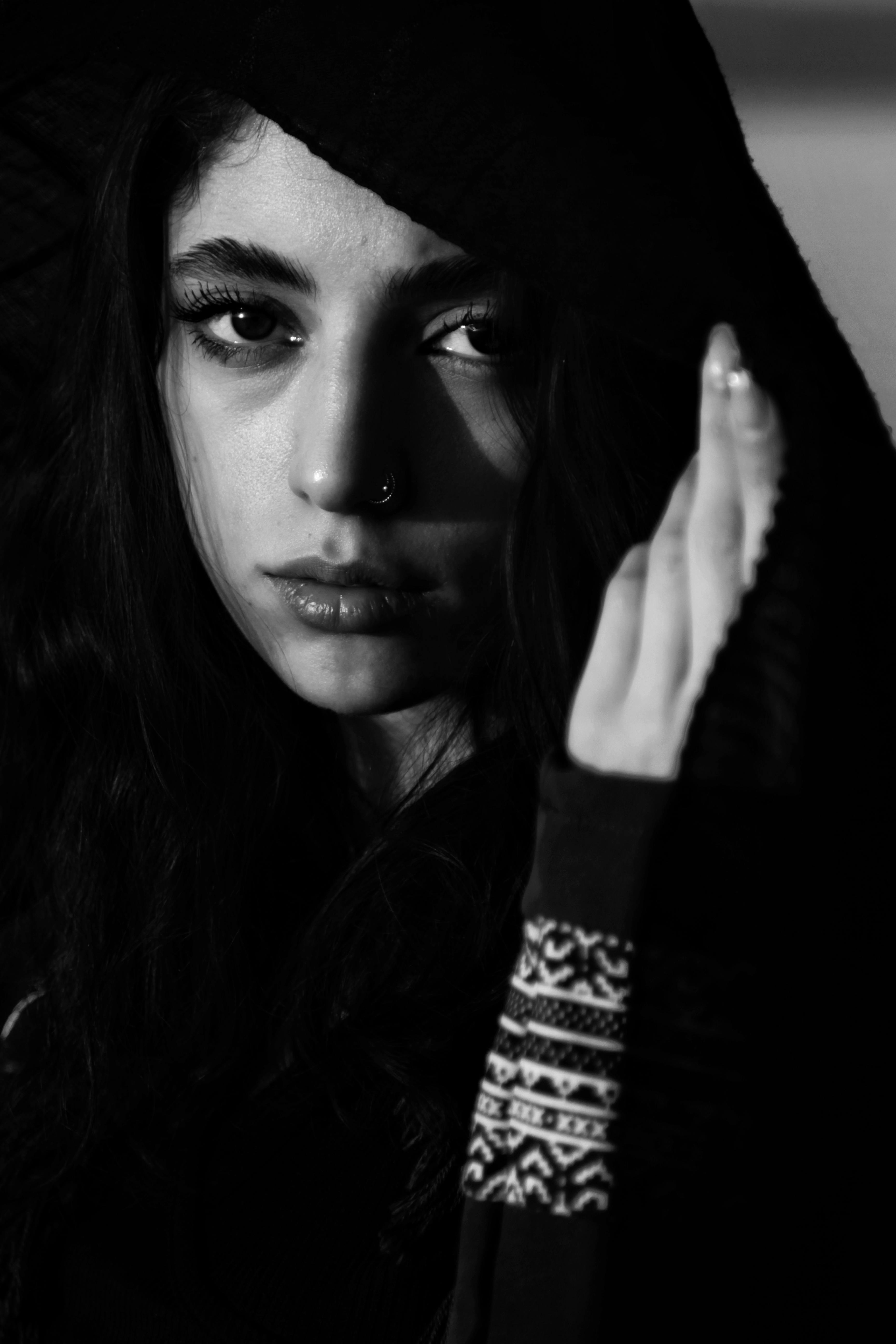 Telegraph+Cute+Girls Photos, Download The BEST Free Telegraph+Cute ...