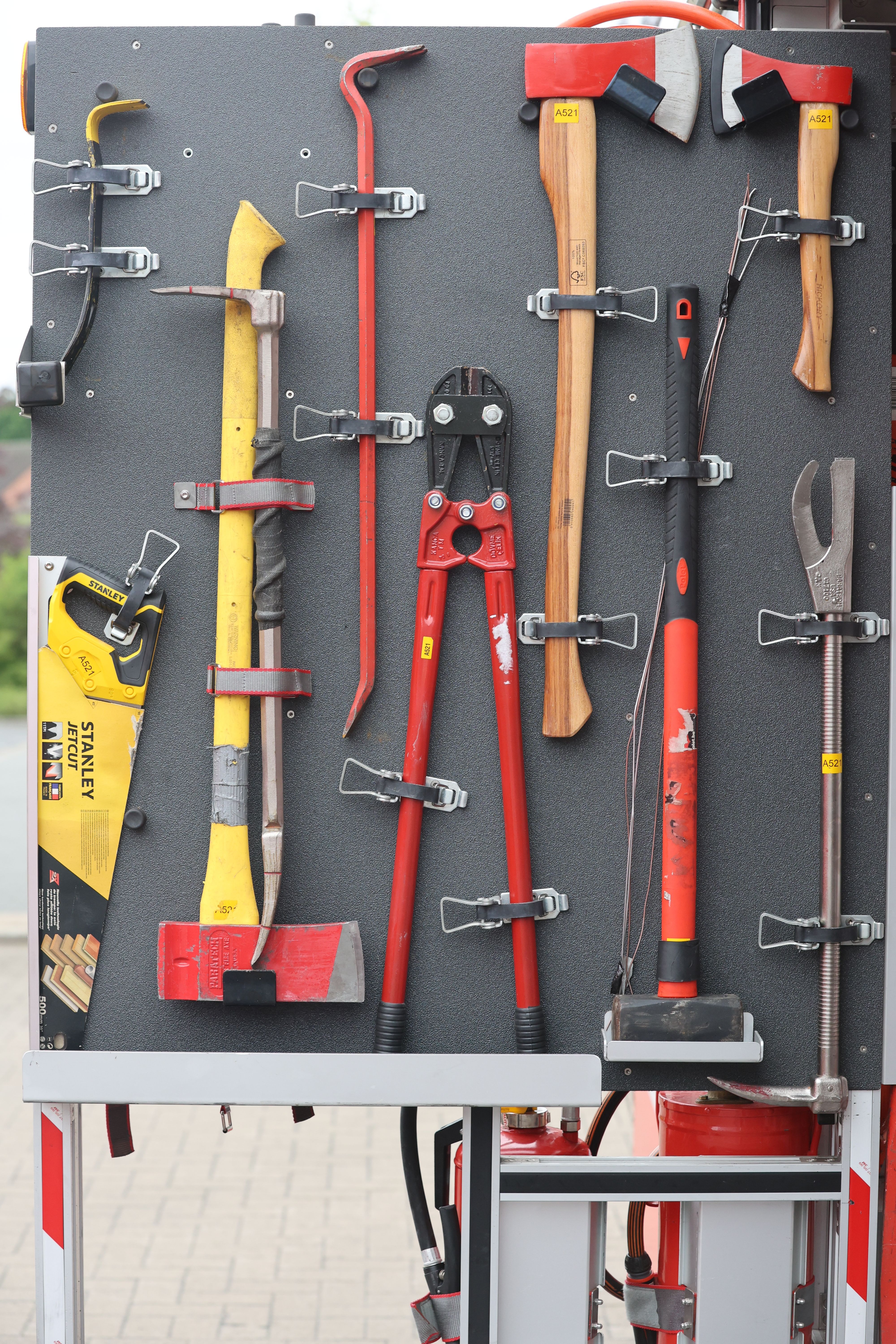 Crowbar Photos, Download The BEST Free Crowbar Stock Photos & HD Images