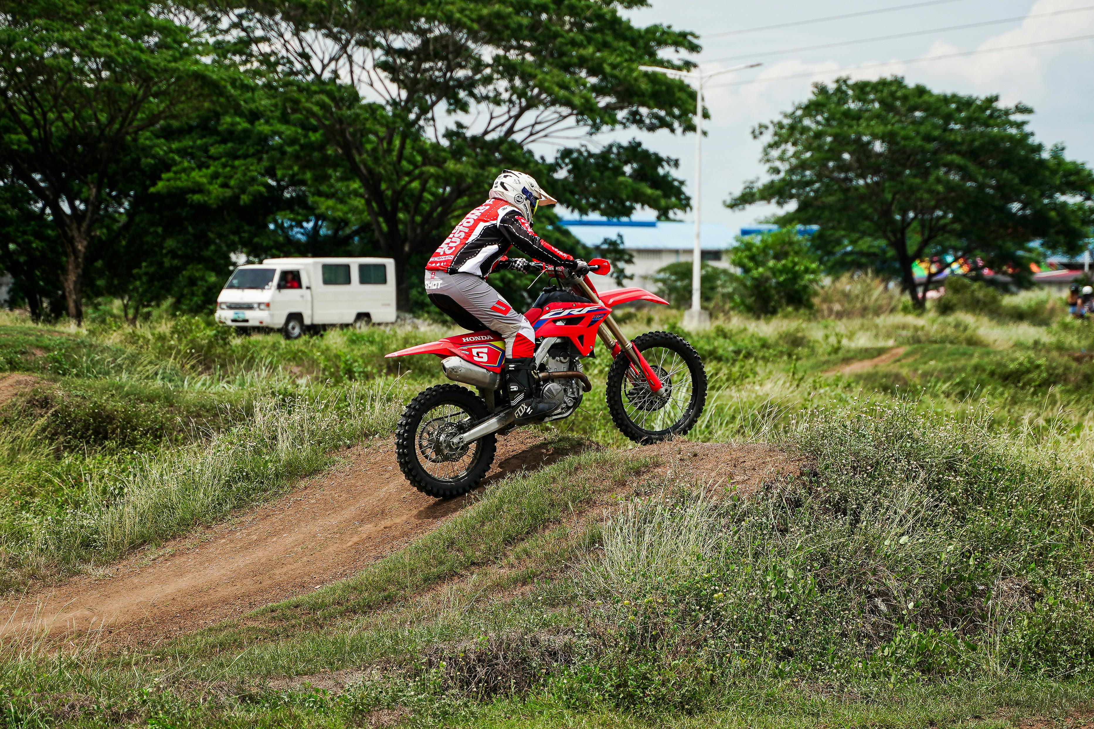 Honda Cici Photos, Download The BEST Free Honda Cici Stock Photos & HD ...