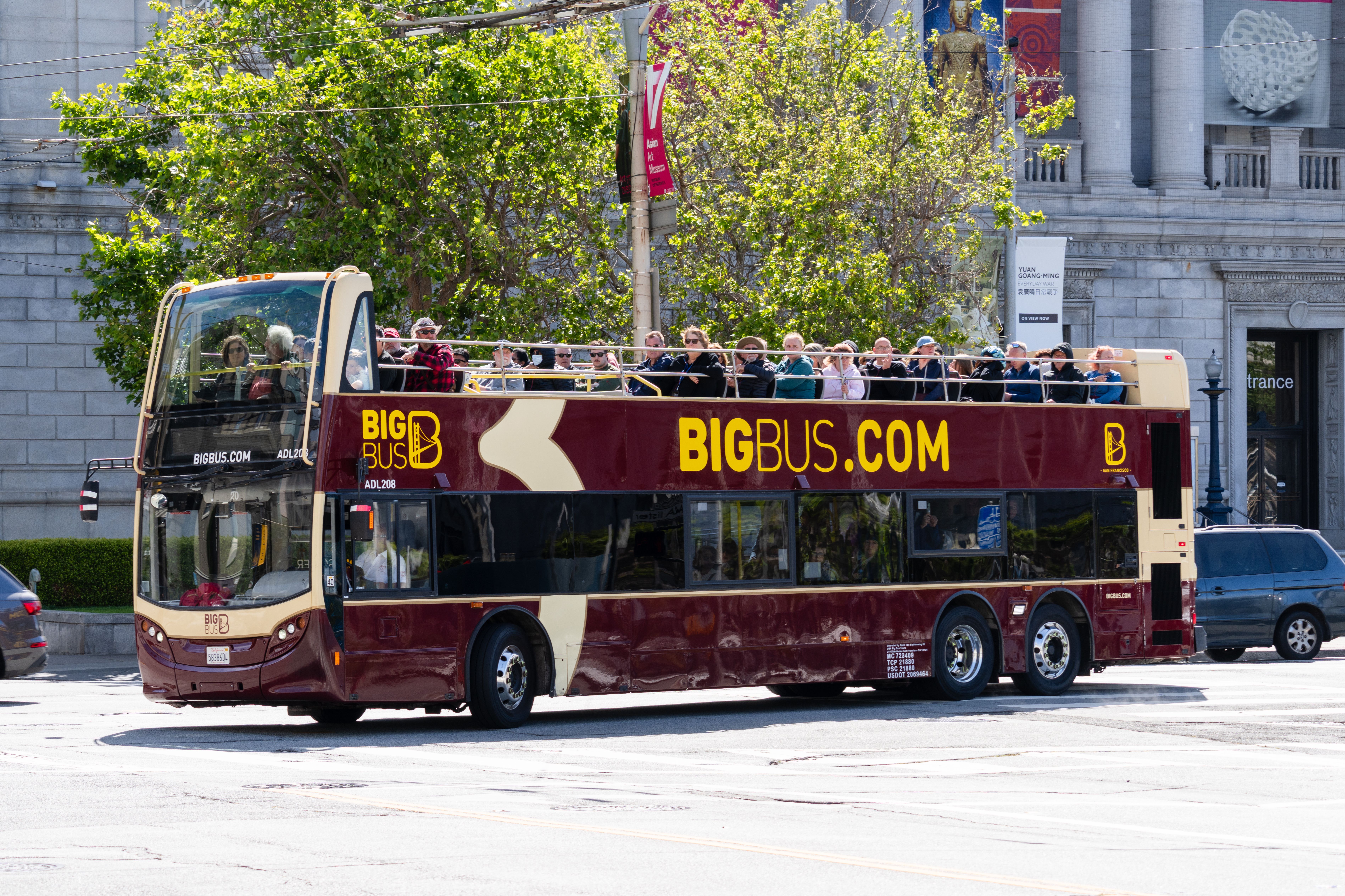 Double-Decker Tour Bus in San Francisco · Free Stock Photo