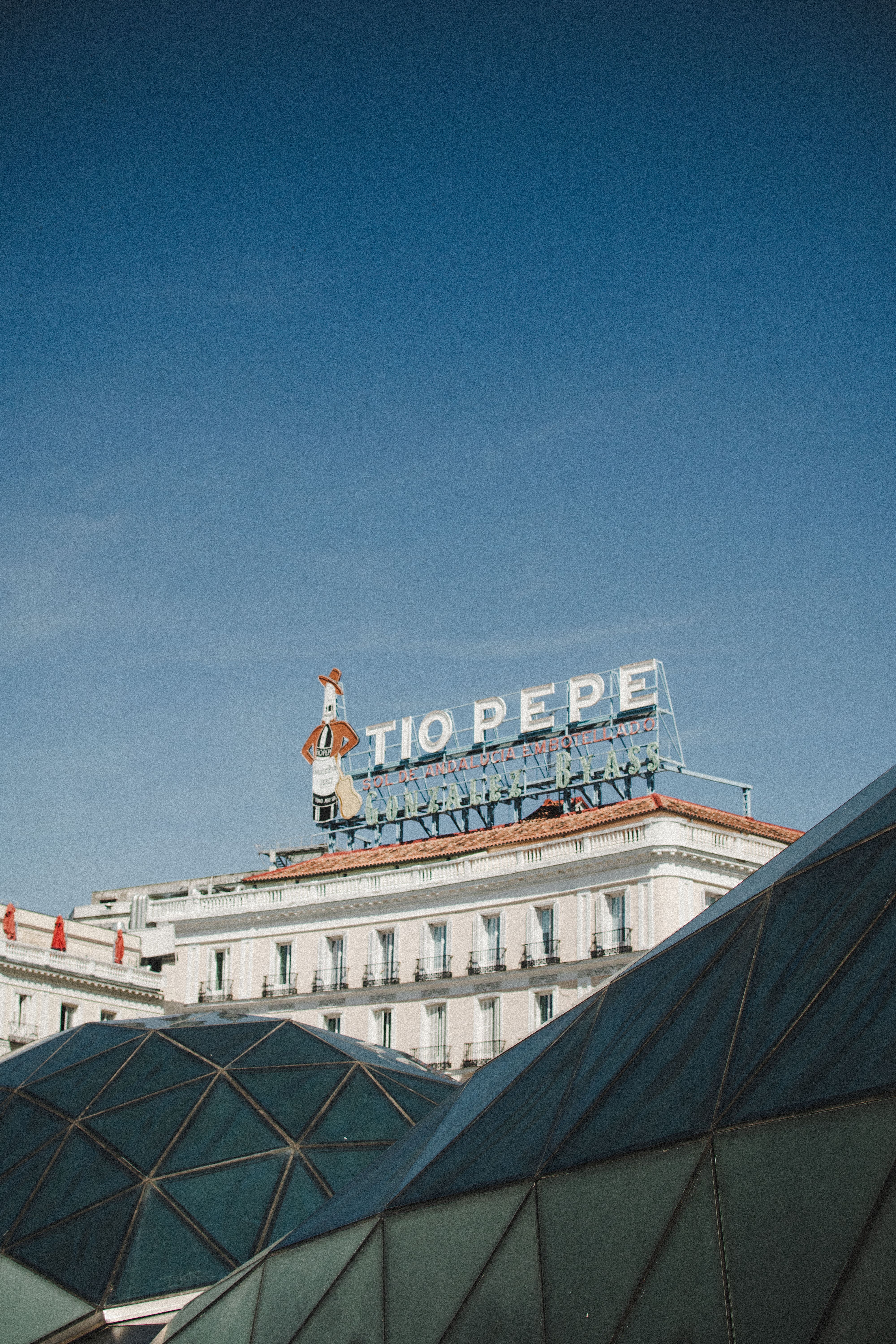 Panneau Emblématique De Tio Pepe à Madrid, Espagne · Photo gratuite