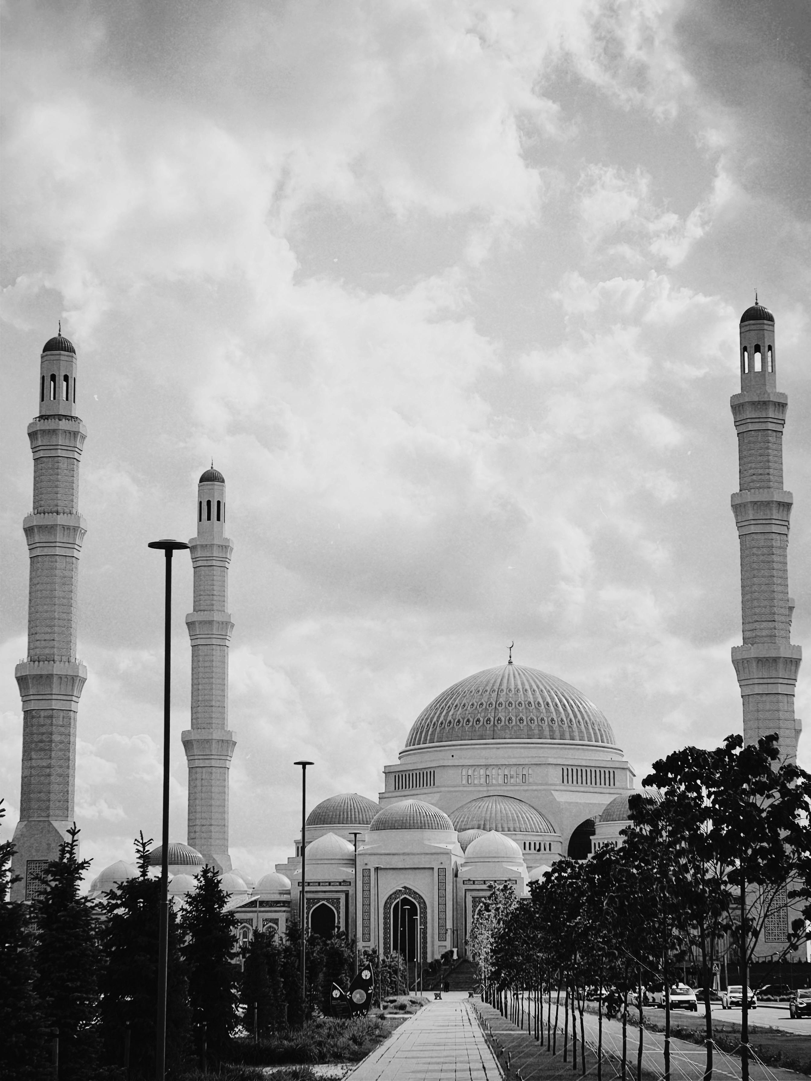 Foto Masjid Hitam Putih · Foto Stok Gratis