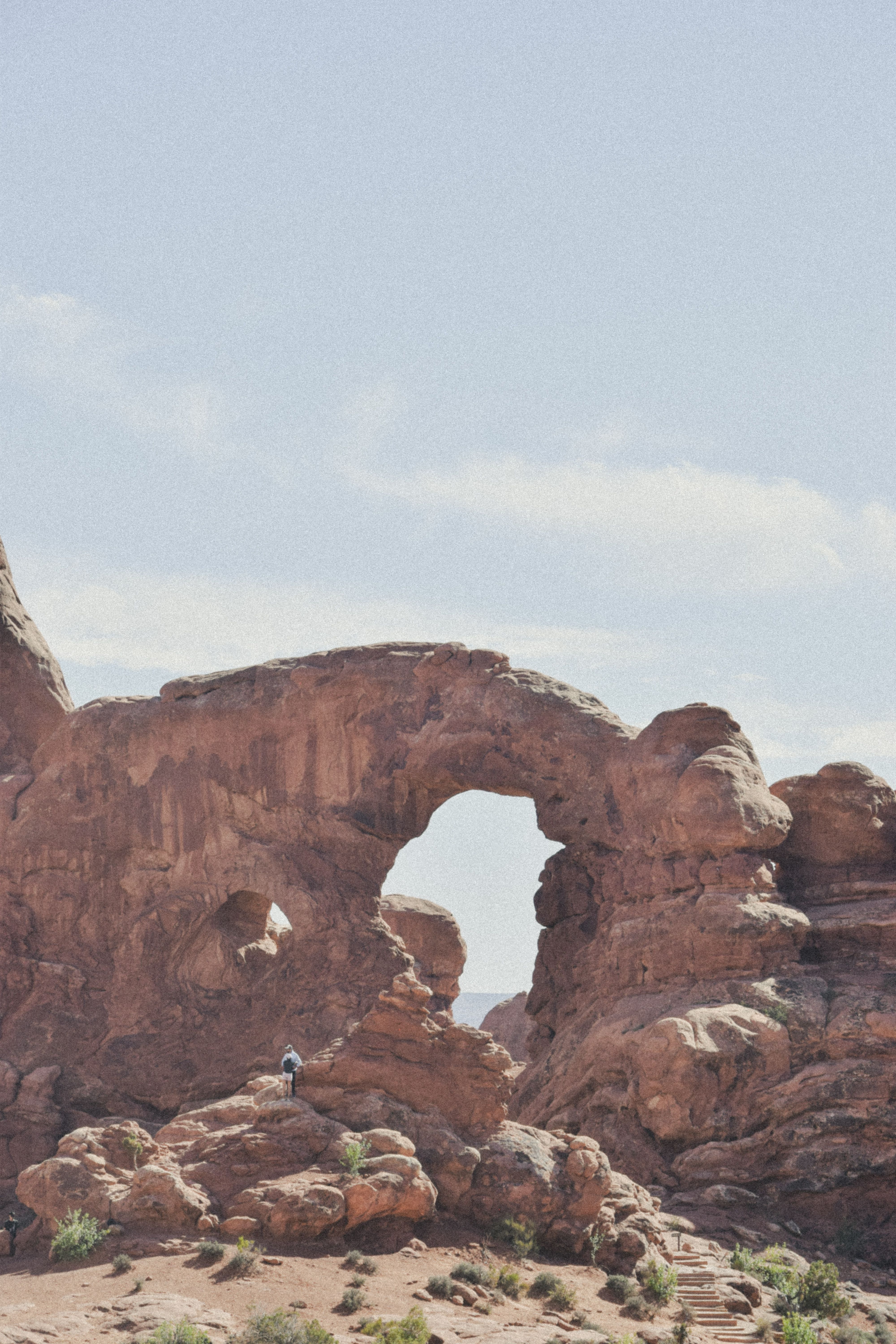 Majestic Arch in Rocky Desert Landscape · Free Stock Photo