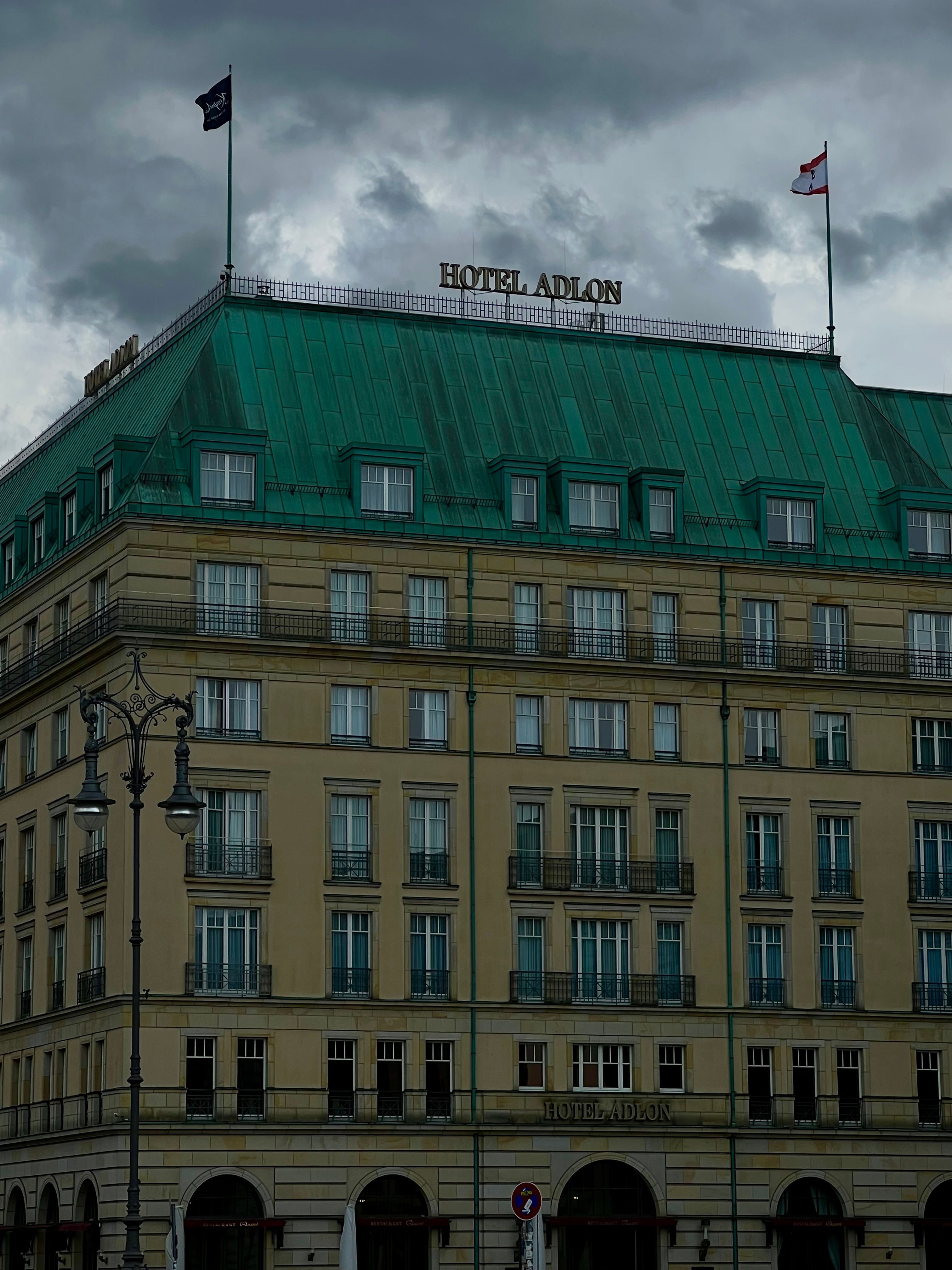 Hotel Exterior Photos, Download The BEST Free Hotel Exterior Stock ...