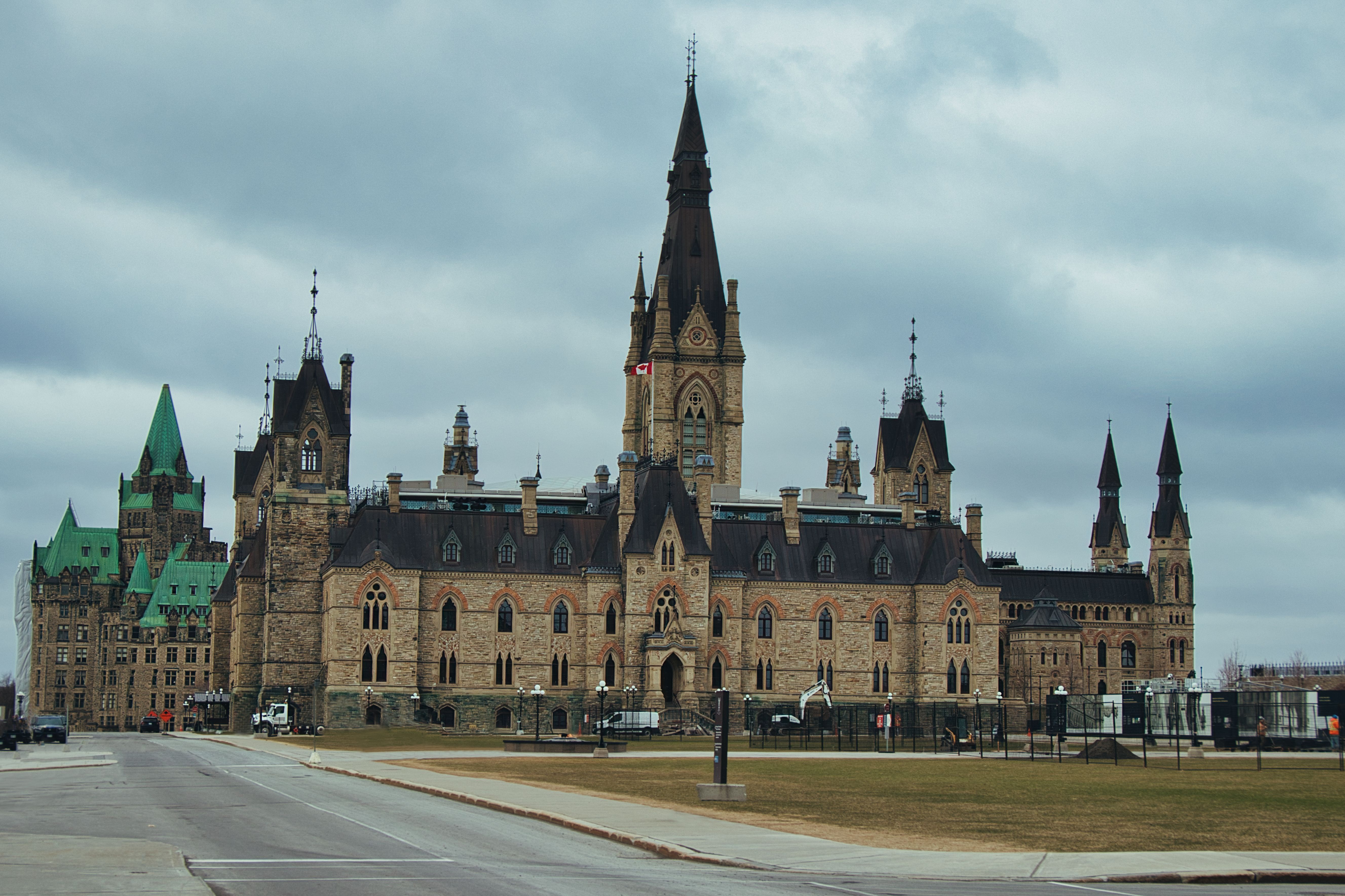 Canadian Parliament Buildings in Ottawa on a Cloudy Day · Free Stock Photo
