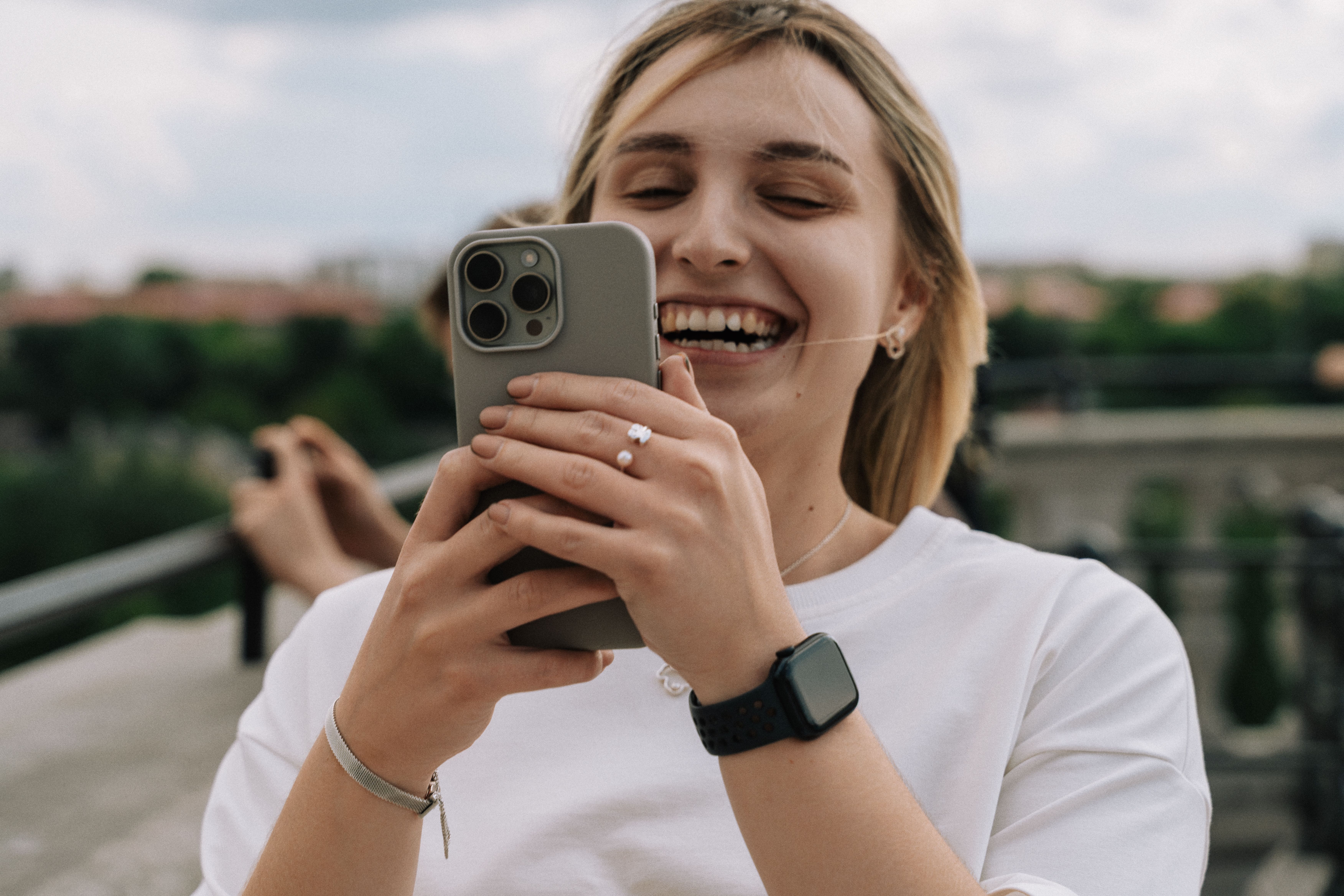 Photo Of Laughing Photos, Download The BEST Free Photo Of Laughing ...