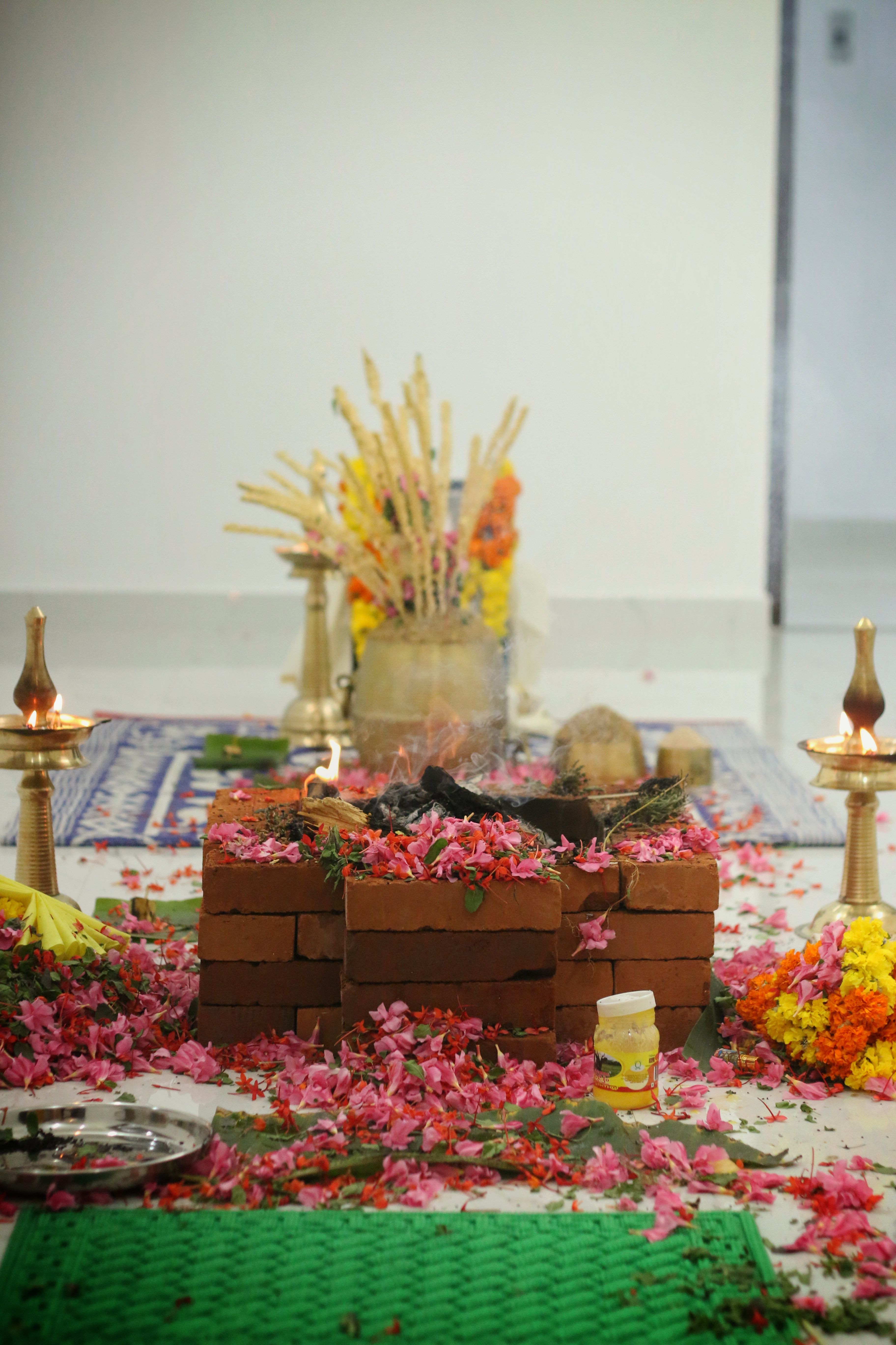 Altar Photos, Download The BEST Free Altar Stock Photos & HD Images