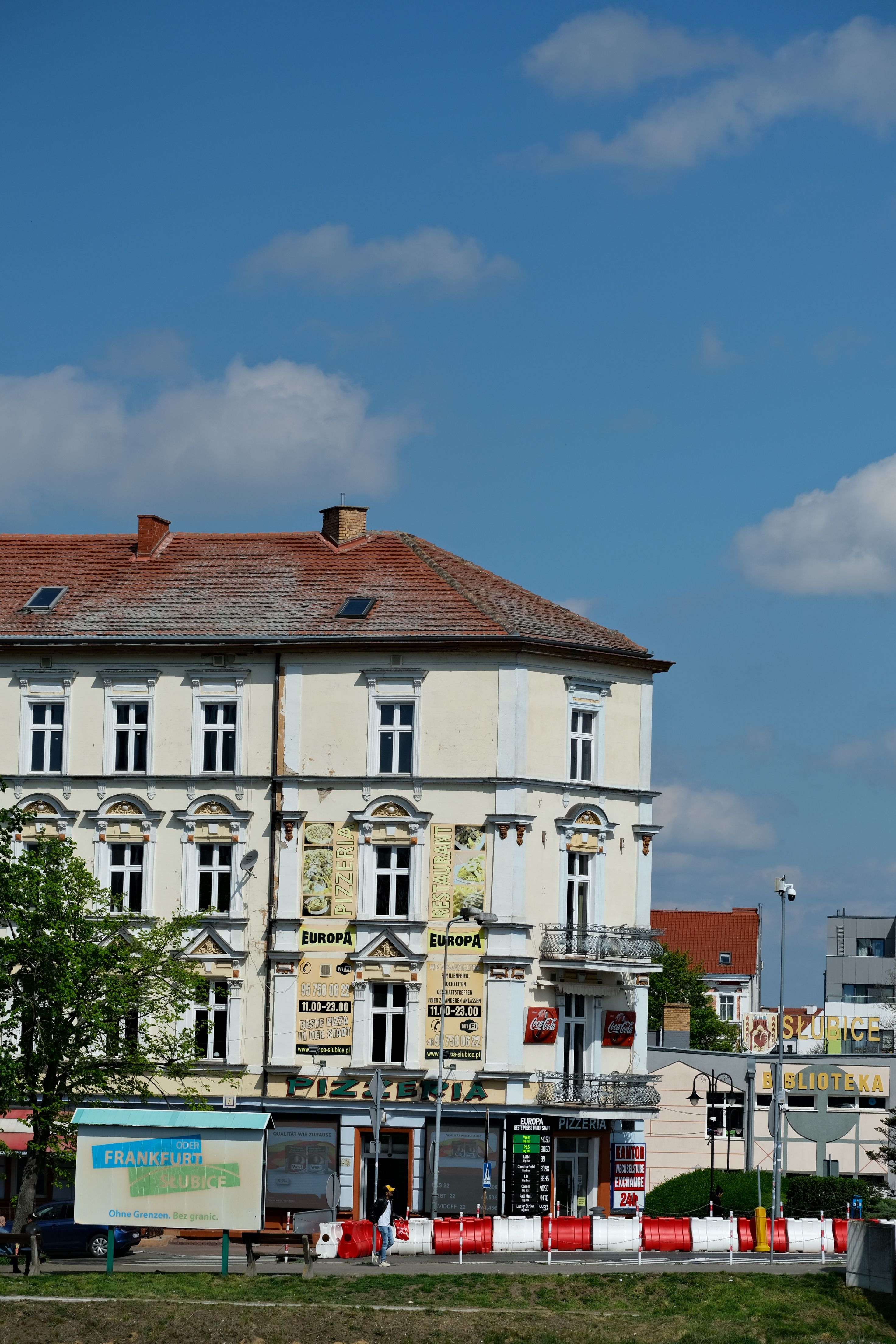 Historic Urban Building in European City Center · Free Stock Photo