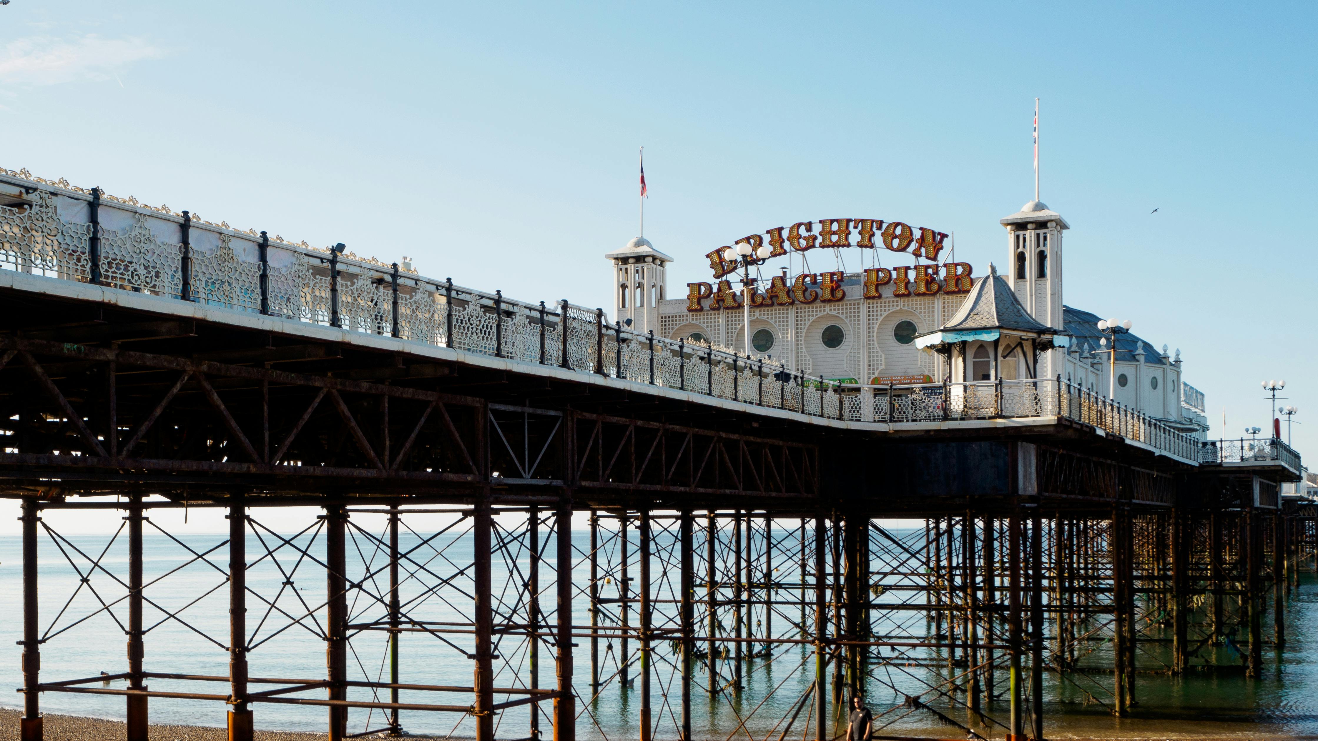 Brighton Palace Pier Scenic View in Daylight · Free Stock Photo