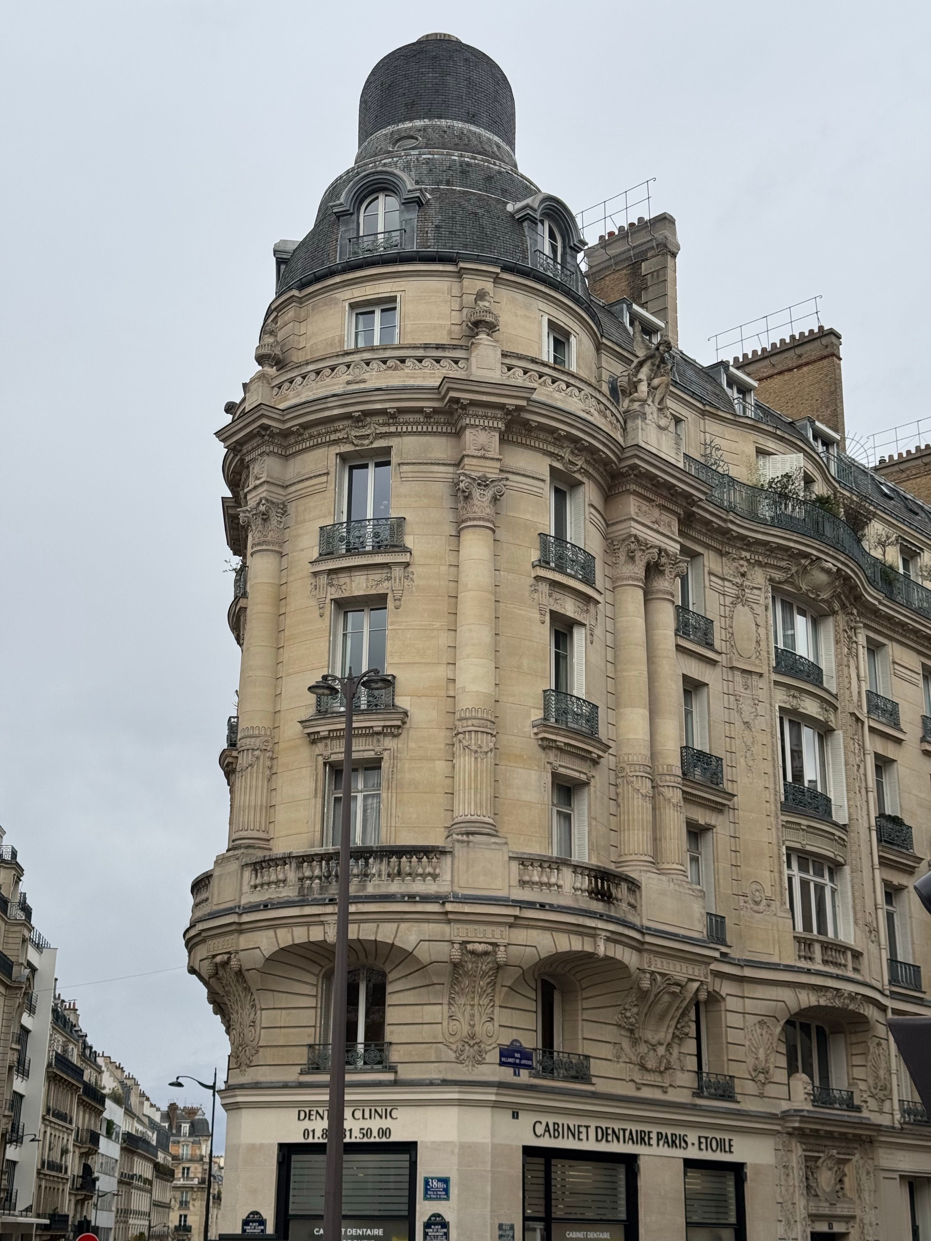 Elegant Parisian Architecture in Haussmann Style · Free Stock Photo
