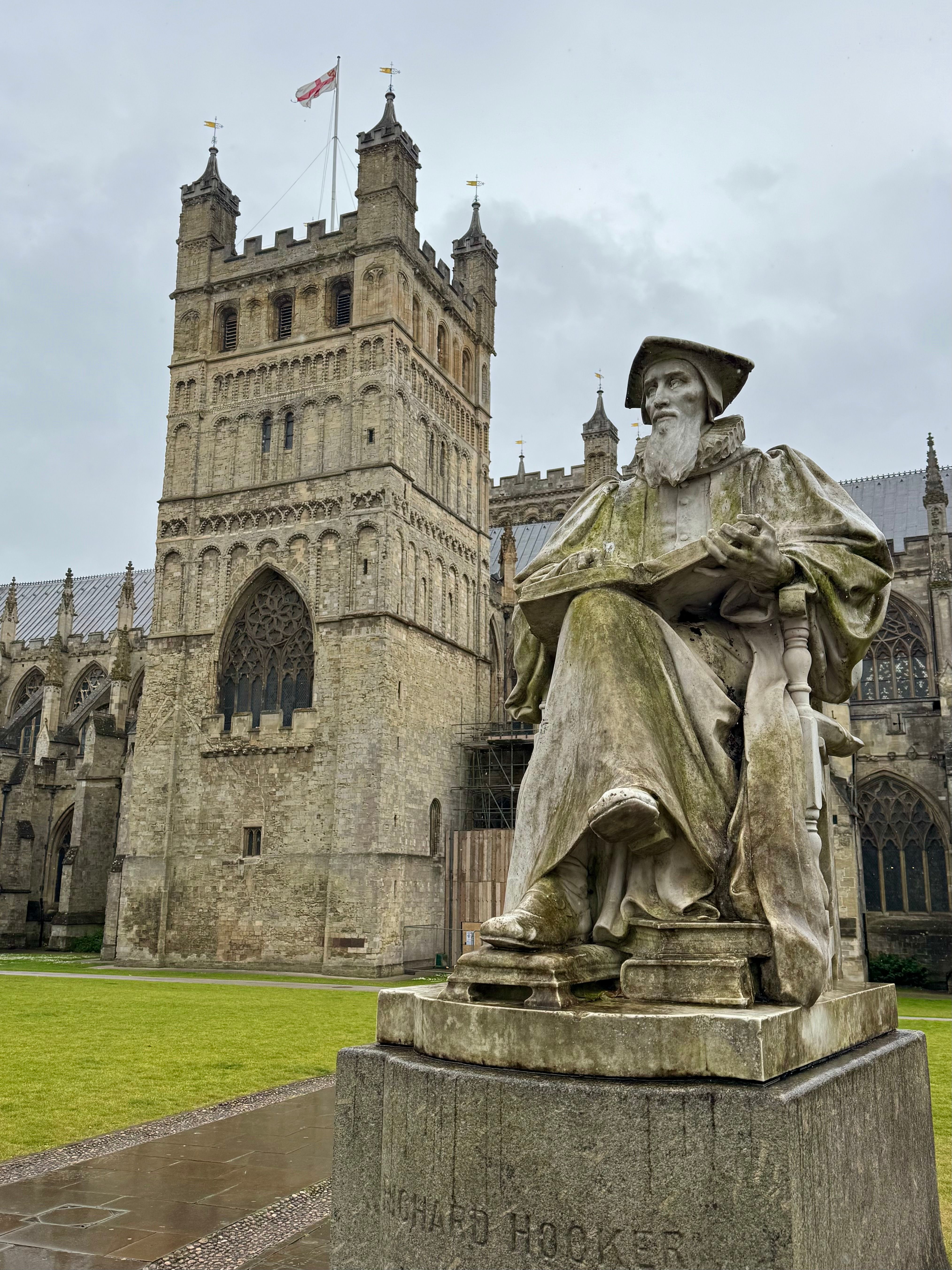 Exeter Cathedral and Richard Hooker Statue Under Cloudy Sky · Free ...
