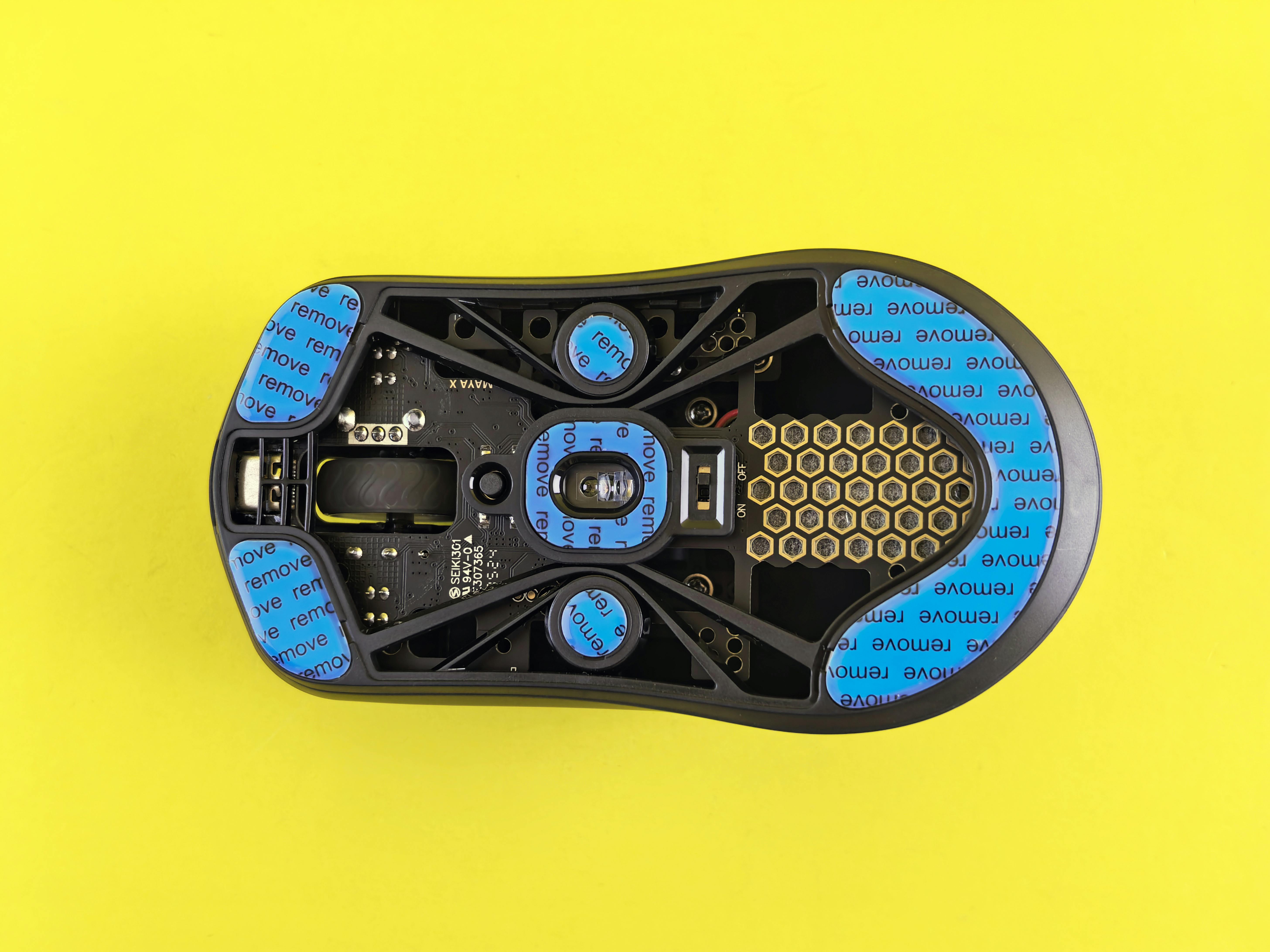 Close-up of Computer Mouse Underside Components · Free Stock Photo