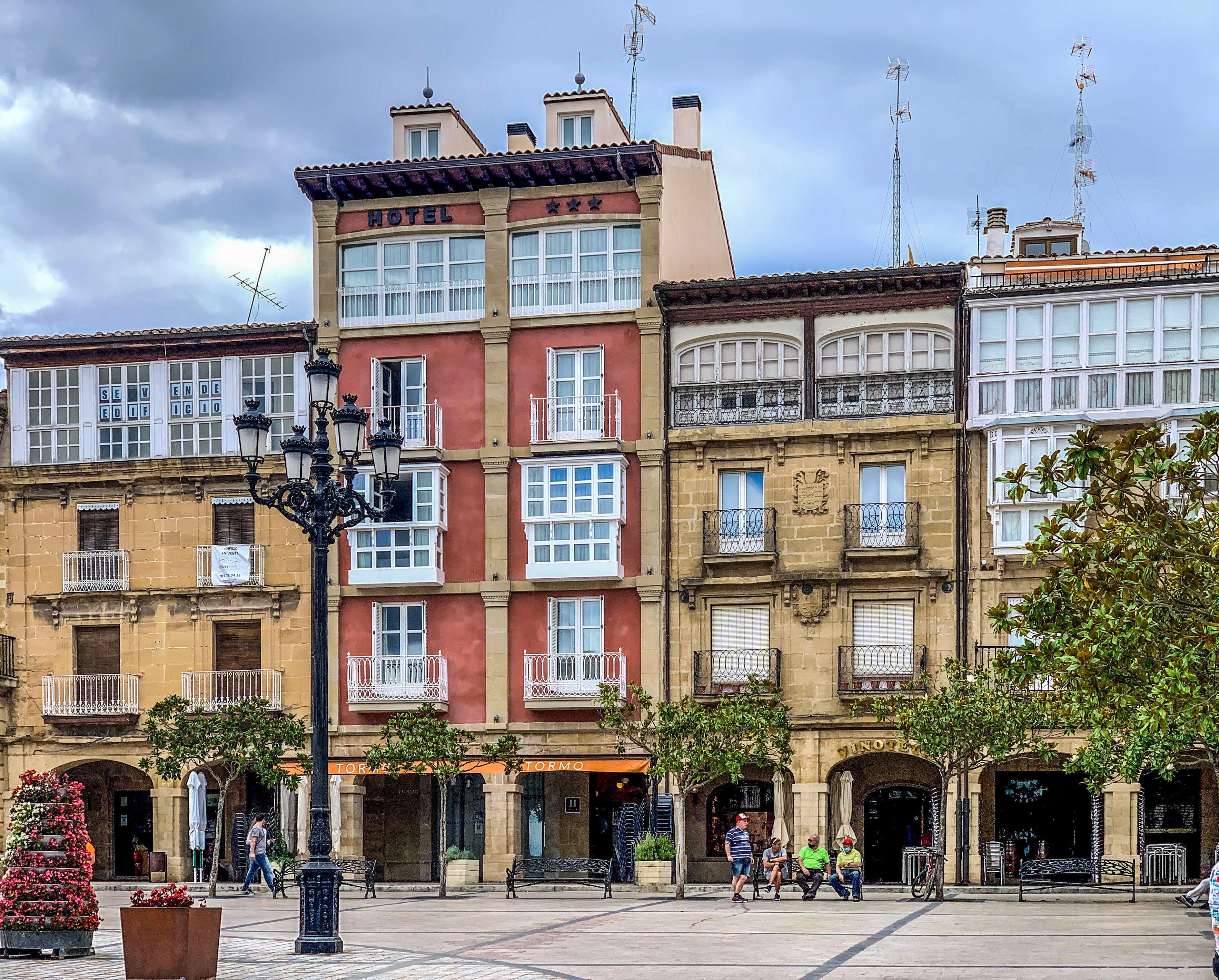 Charming Spanish Plaza with Historic Buildings · Free Stock Photo