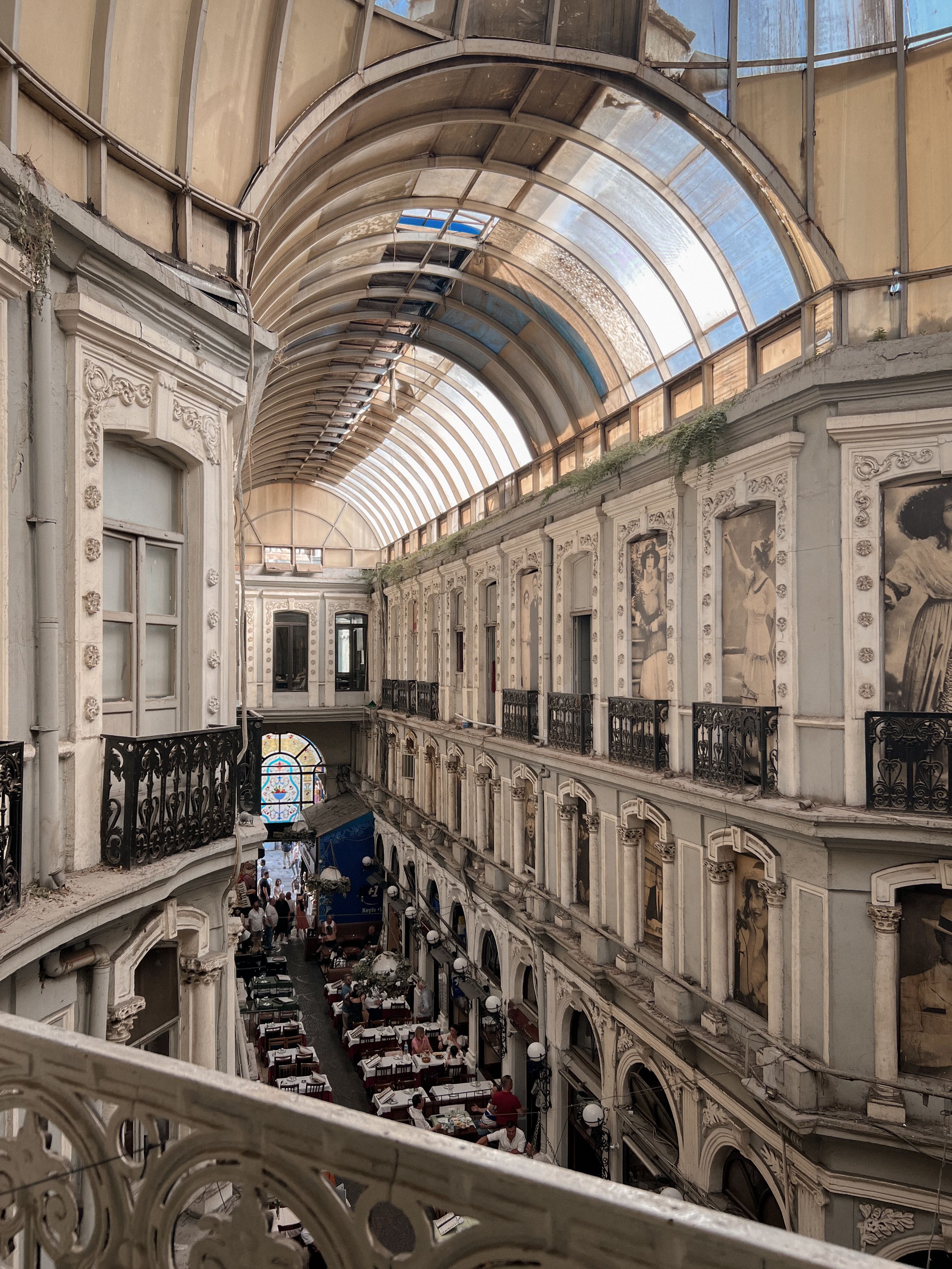 Pera Photos, Download The BEST Free Pera Stock Photos & HD Images