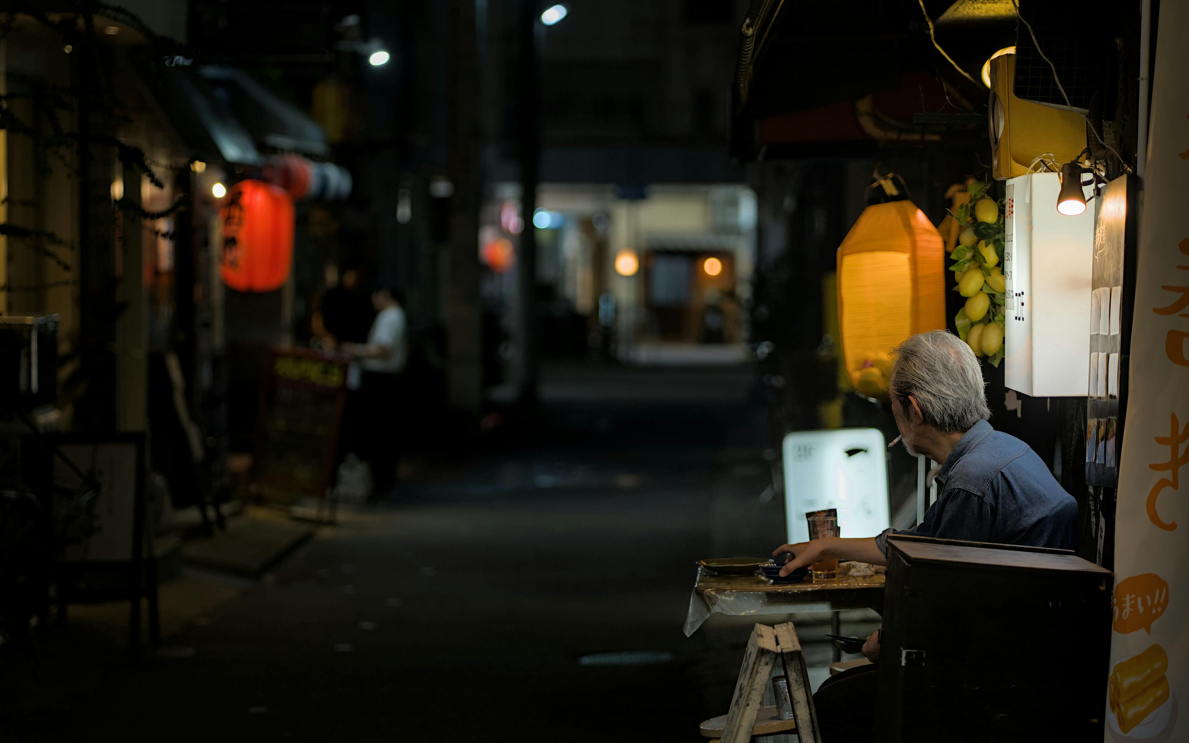 Glow People Photos, Download The BEST Free Glow People Stock Photos ...