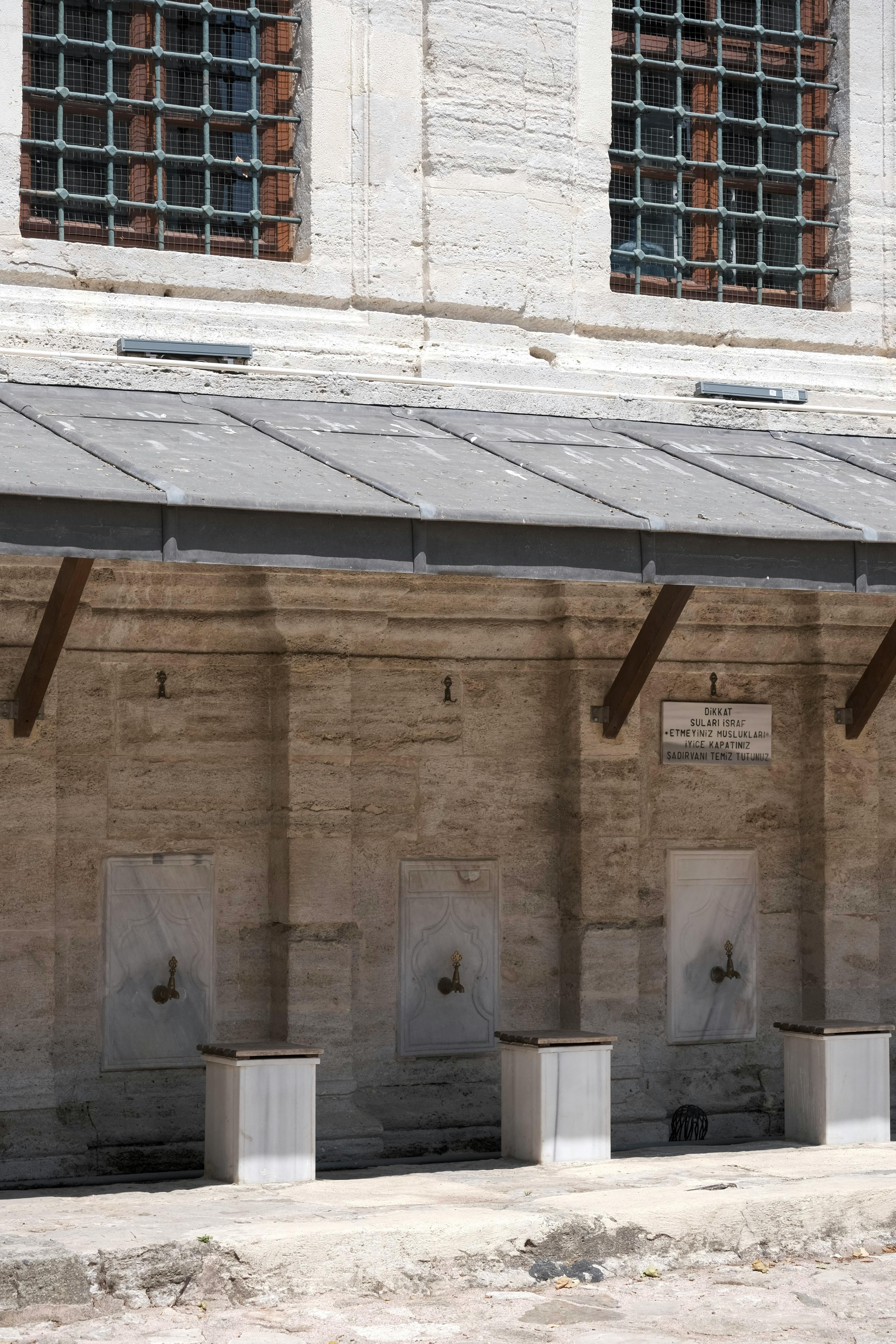 Traditional Outdoor Wash Basin at Mosque · Free Stock Photo