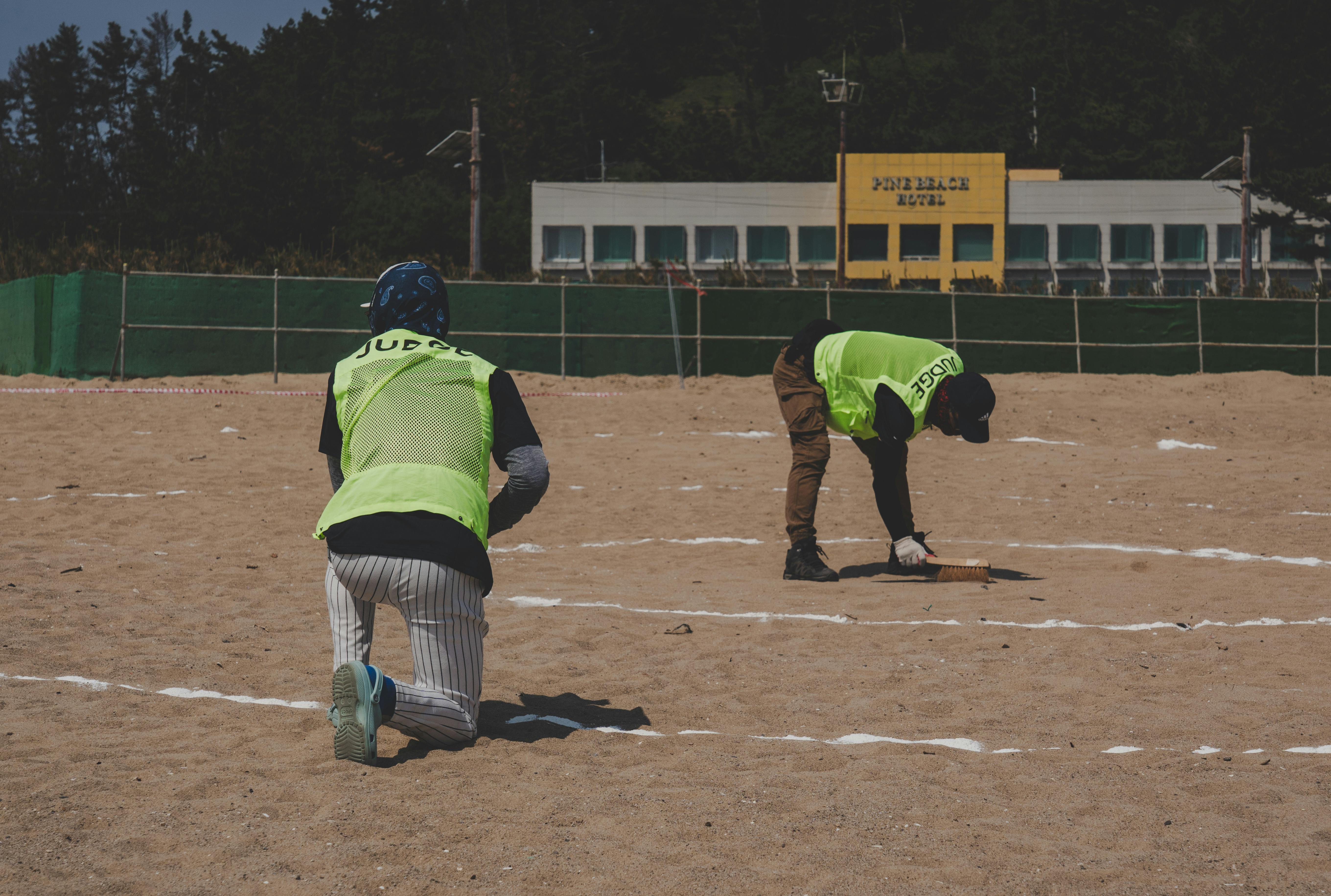 Beach Working Photos, Download The BEST Free Beach Working Stock Photos ...