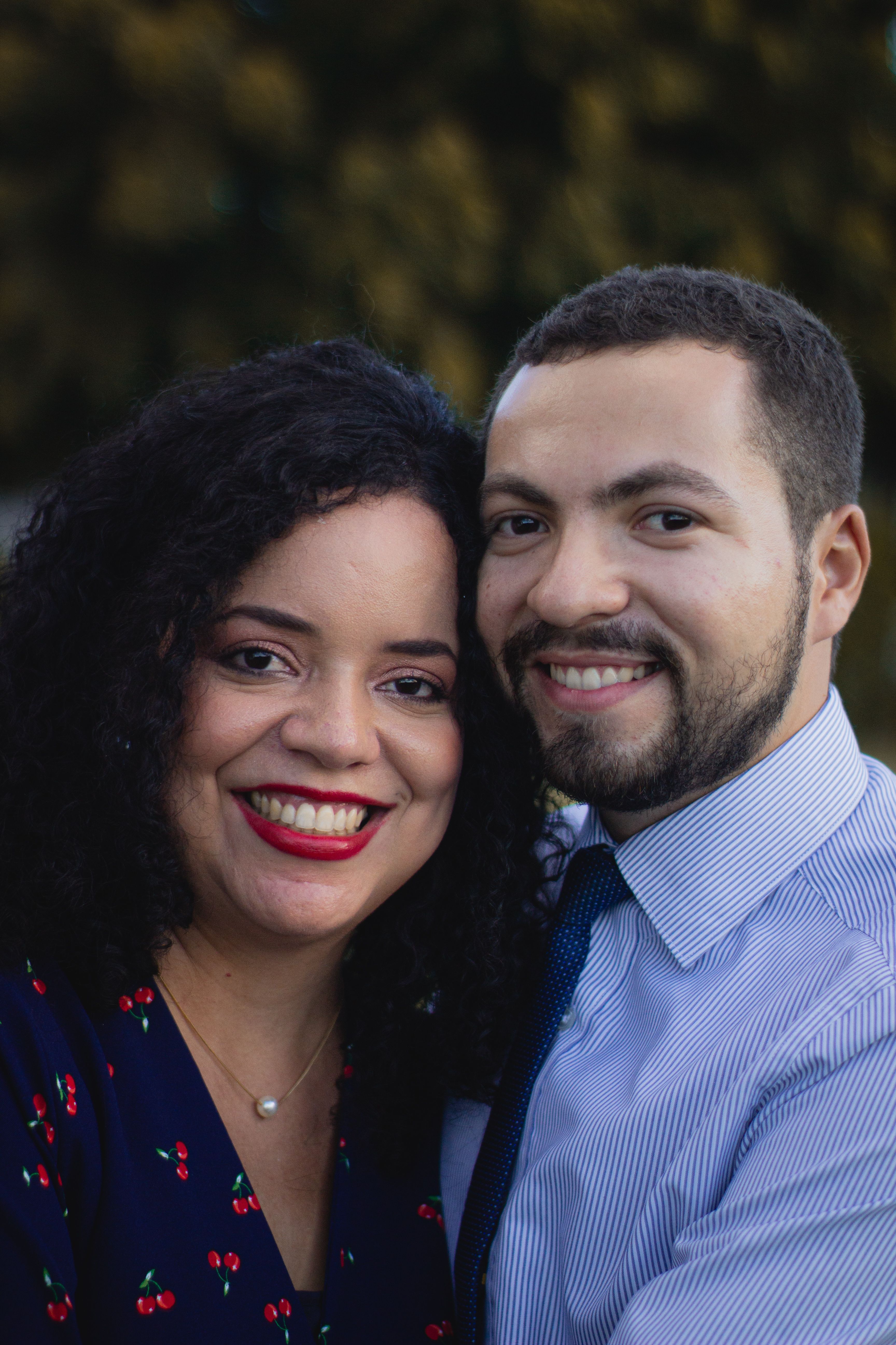 Two People Smiling Photos, Download The BEST Free Two People Smiling ...