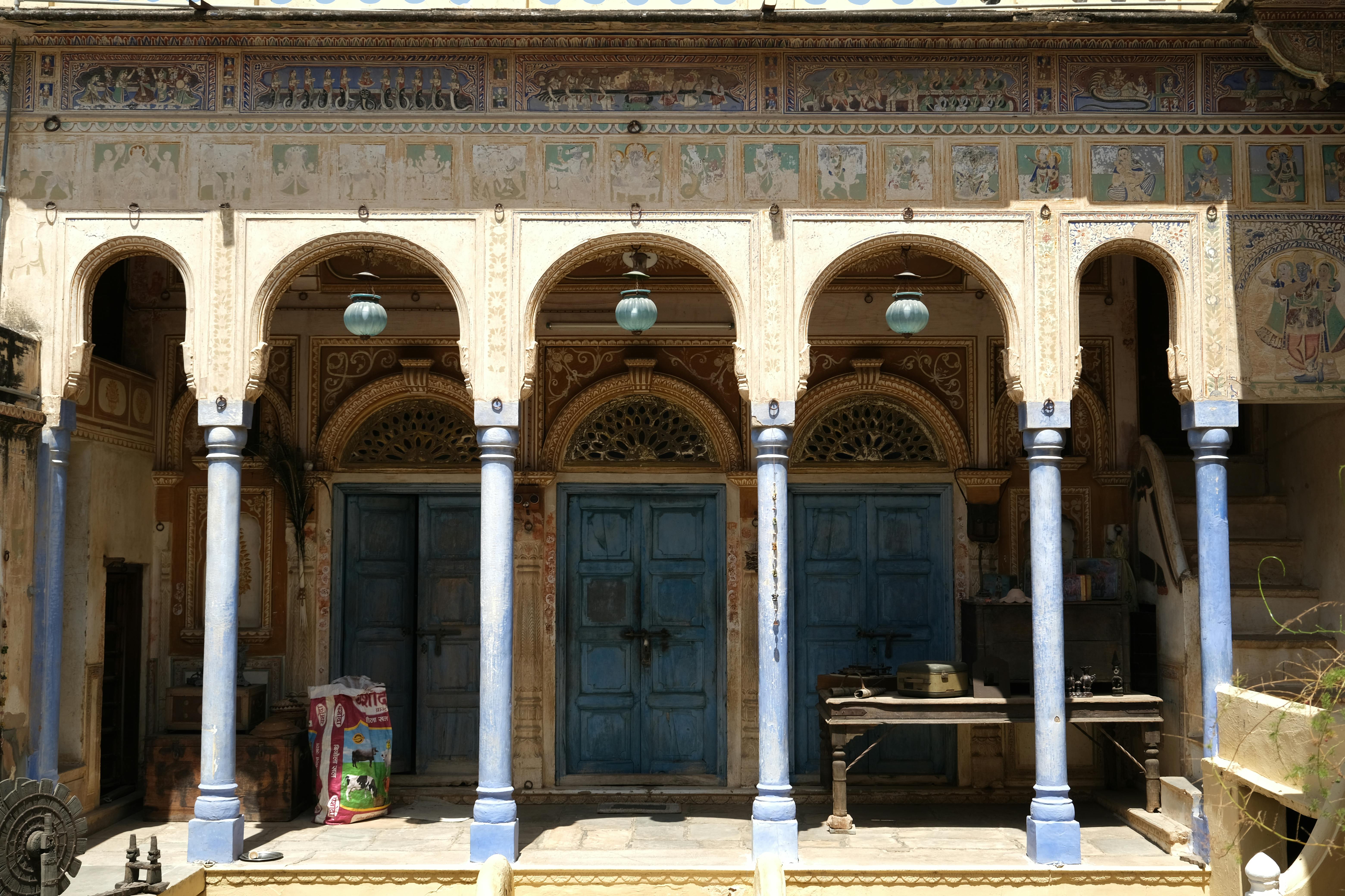 Ornate Facade of Gulab Rai Ladia Haveli in Rajasthan · Free Stock Photo