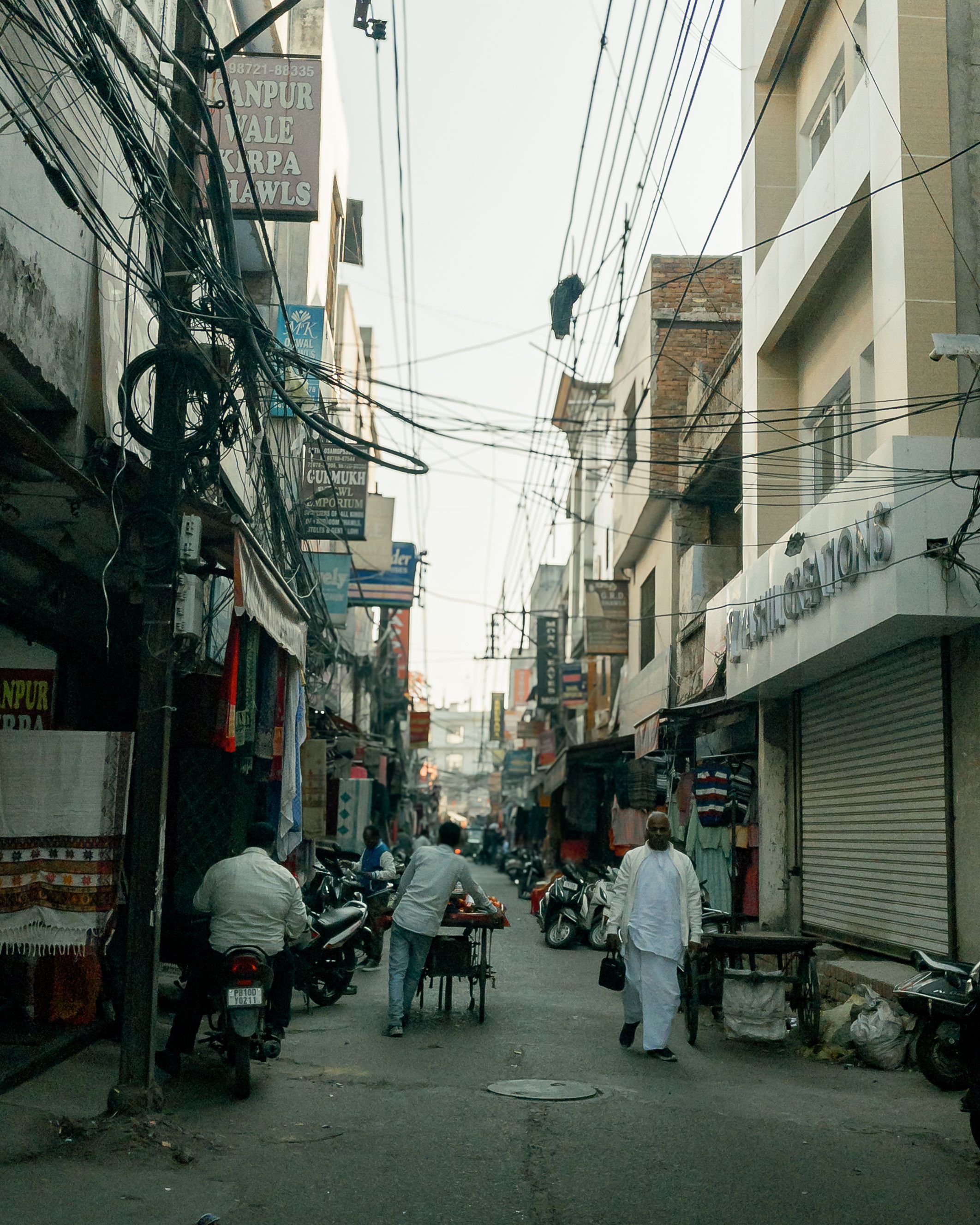 Indian Street Photos, Download The BEST Free Indian Street Stock Photos ...