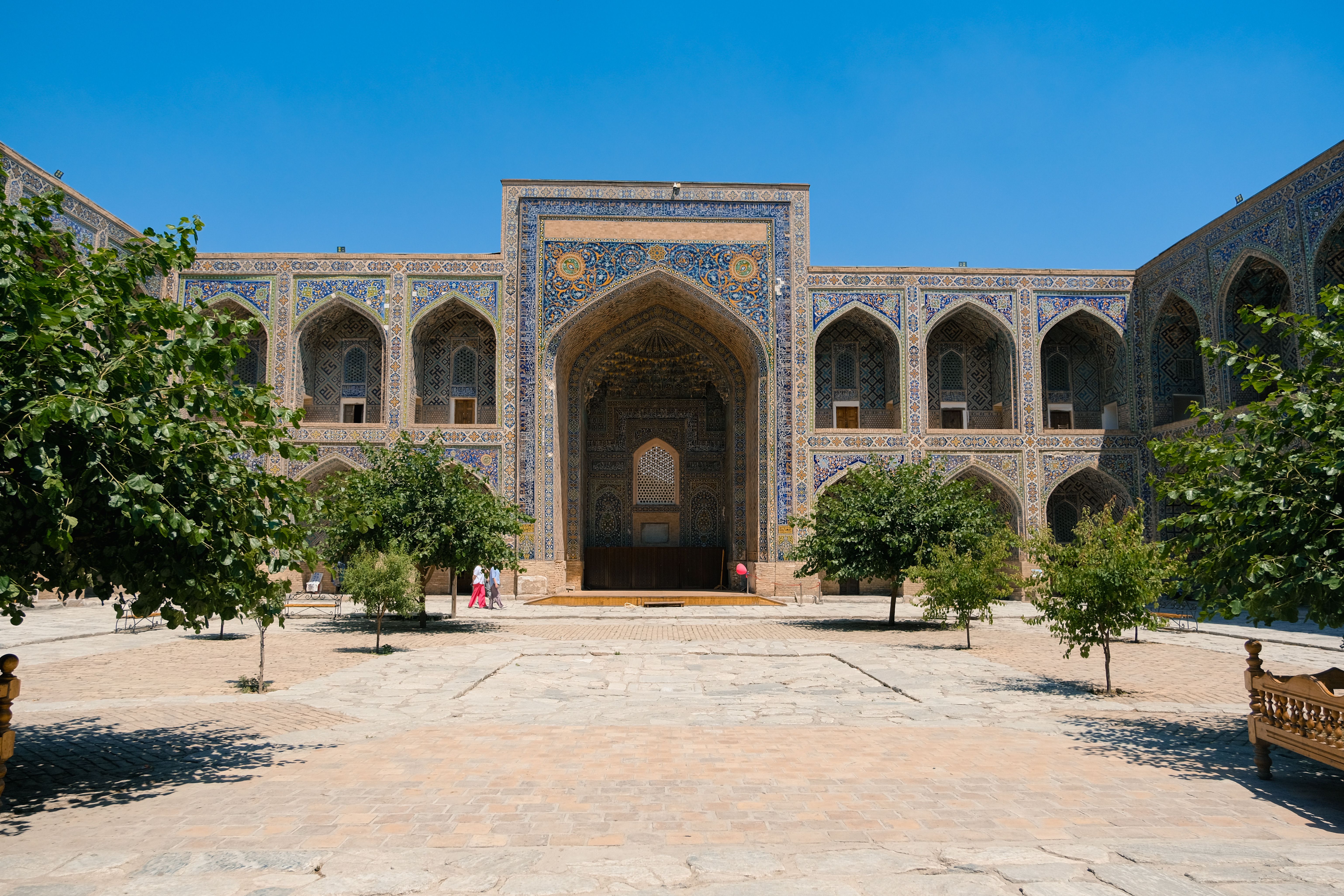 Historical Islamic Architecture under Blue Sky · Free Stock Photo