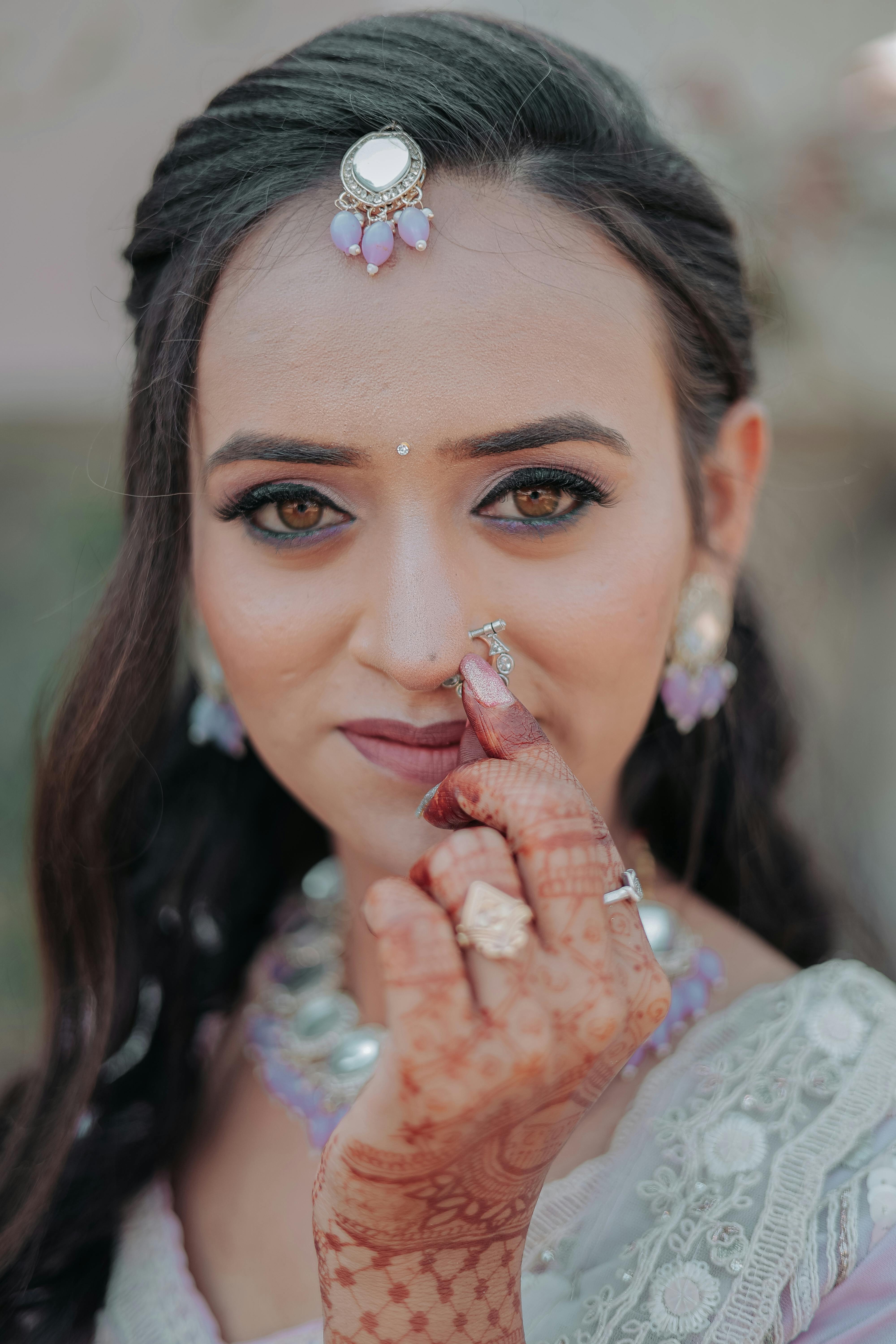 40,000+ 張最佳 Indian Menyasszonyi Smirk 相片 · 100% 免費下載 · Pexels 圖庫相片