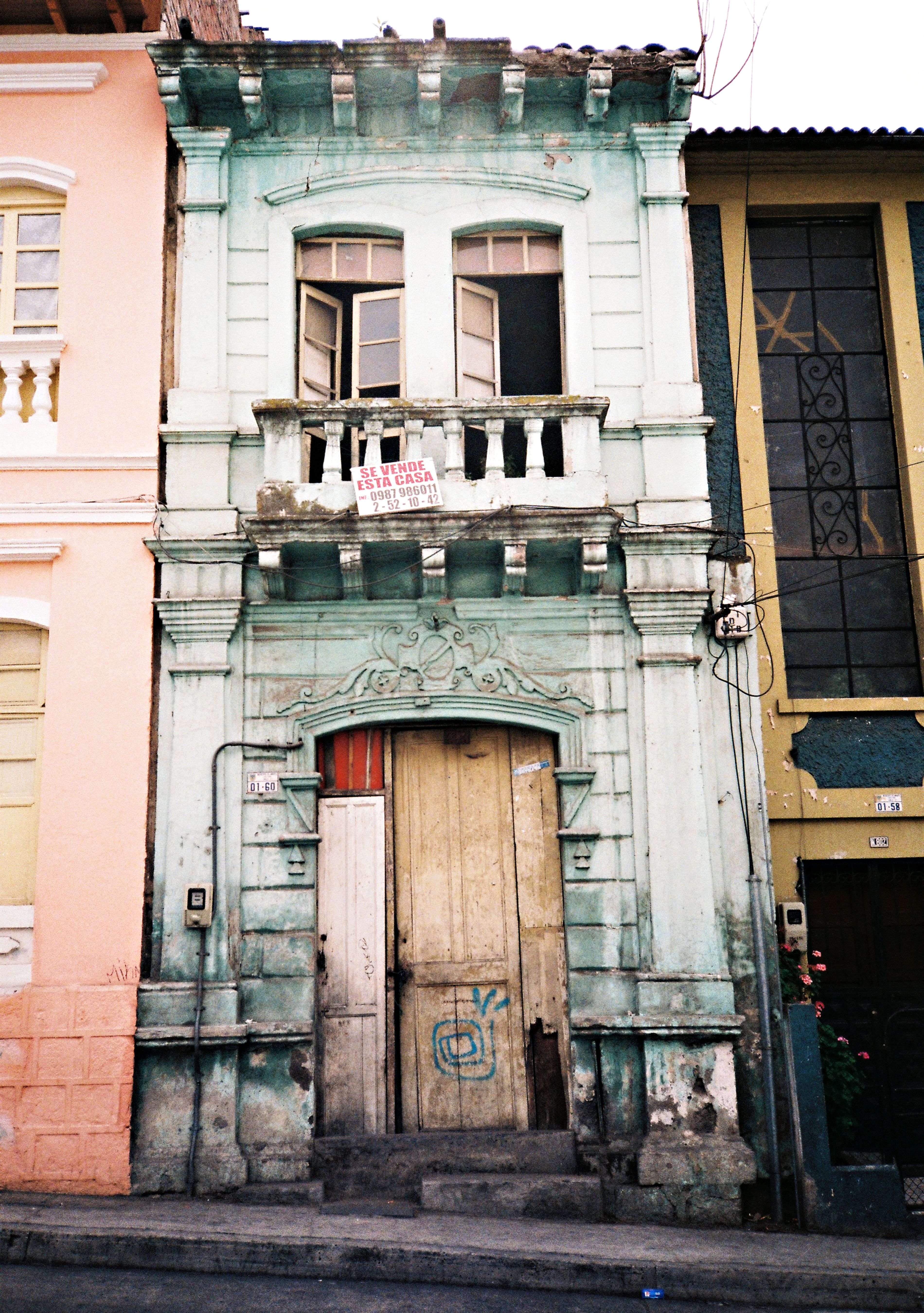 Arquitectura Colonial De América Latina · Foto de stock gratuita