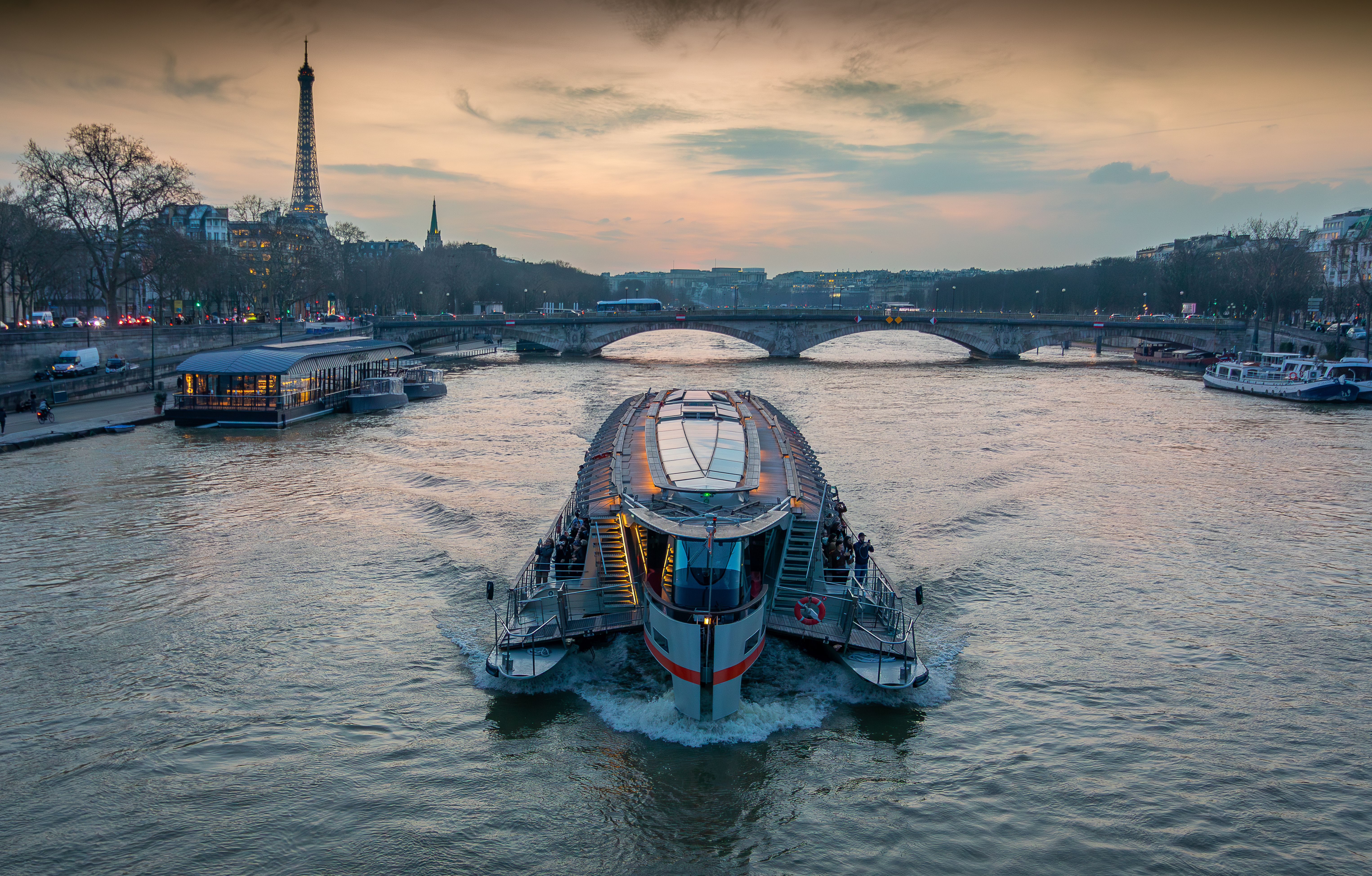 Seine River Cruise at Sunset in Paris · Free Stock Photo