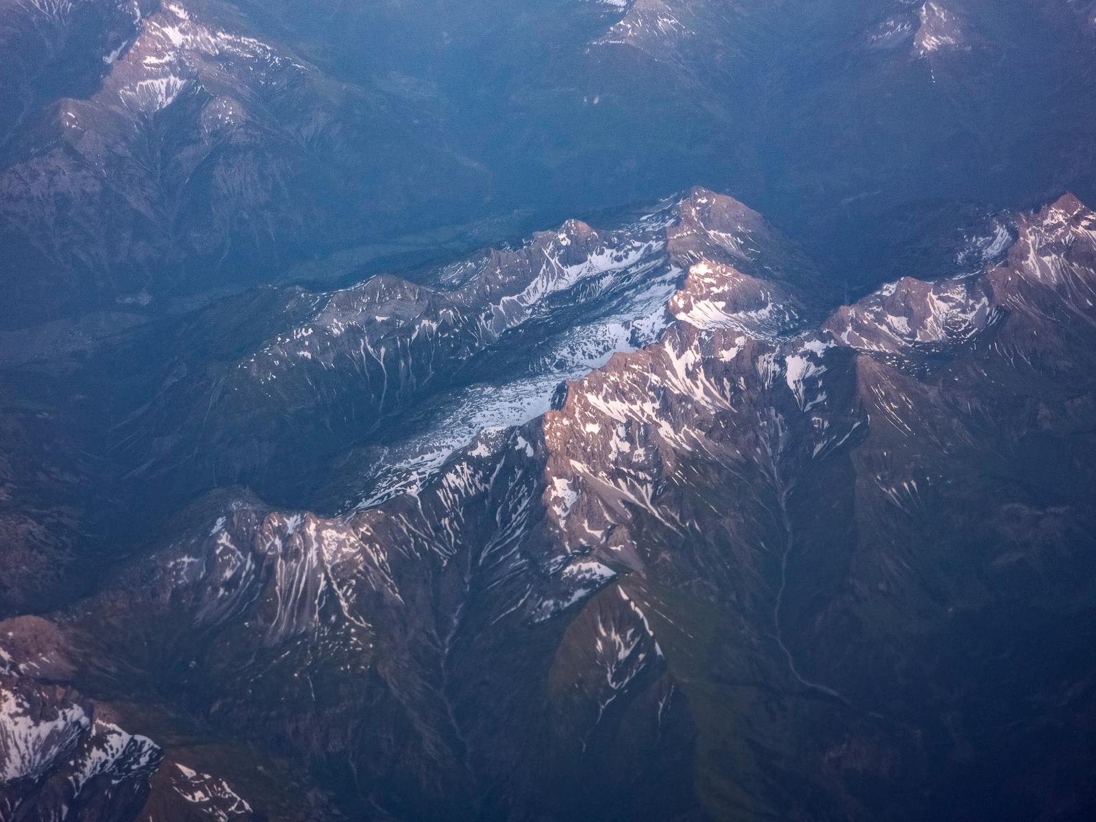 Mountain Top Photos, Download The BEST Free Mountain Top Stock Photos ...