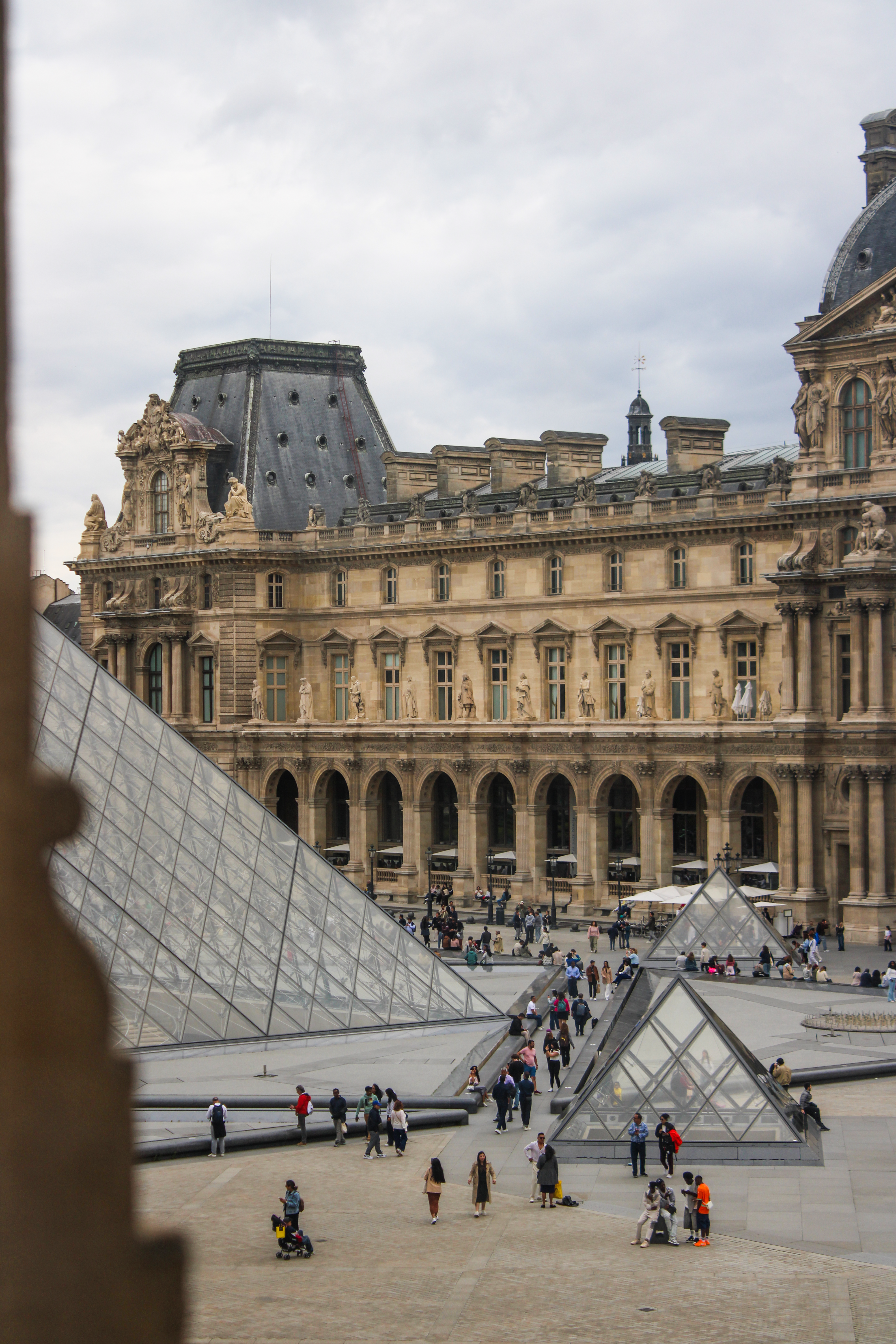 Louvre Museum and Glass Pyramid in Paris · Free Stock Photo