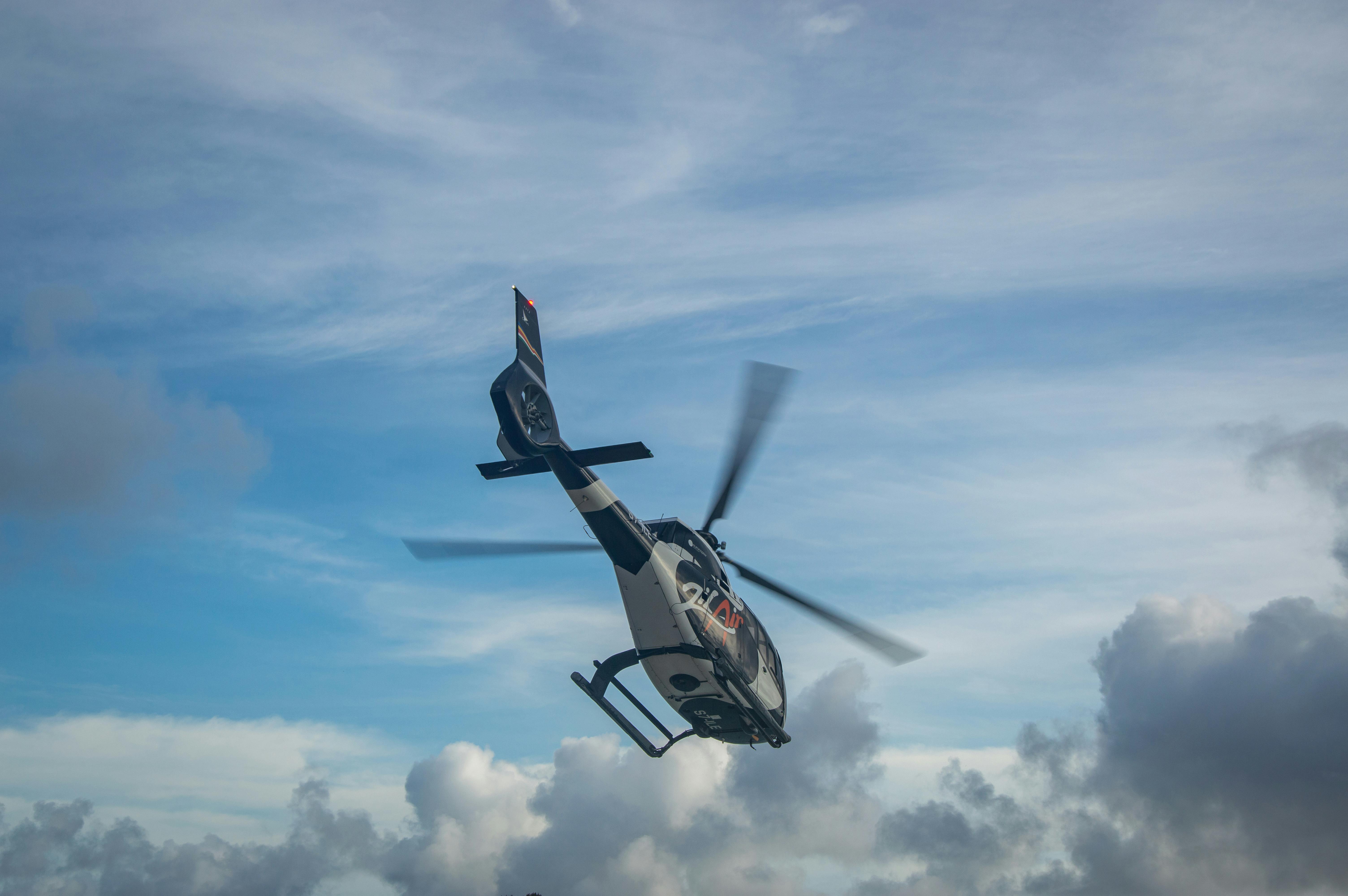 Helicopter Photos Photos, Download The BEST Free Helicopter Photos ...
