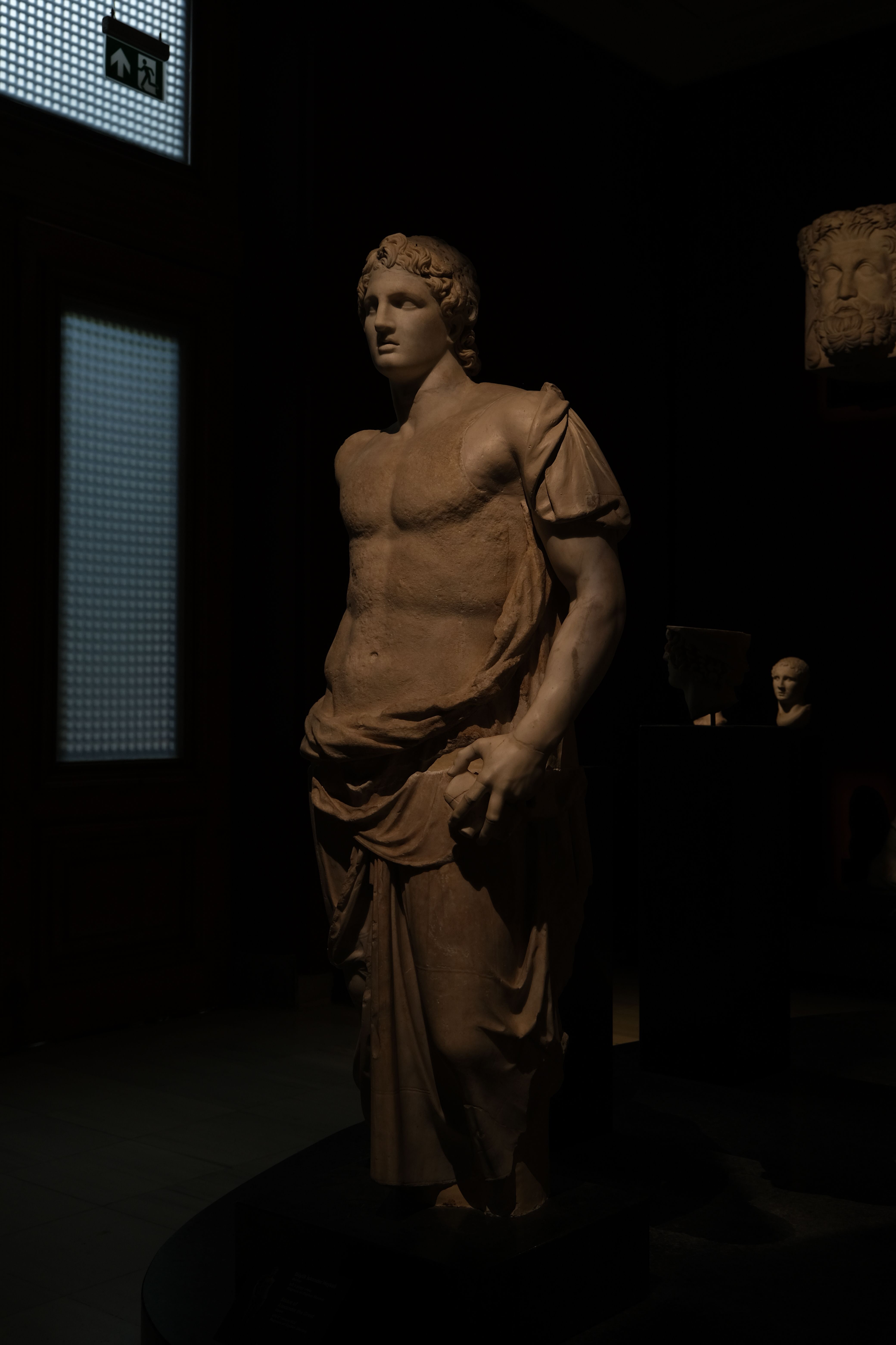 Greek Statue Bodybuilder Photos, Download The BEST Free Greek Statue ...