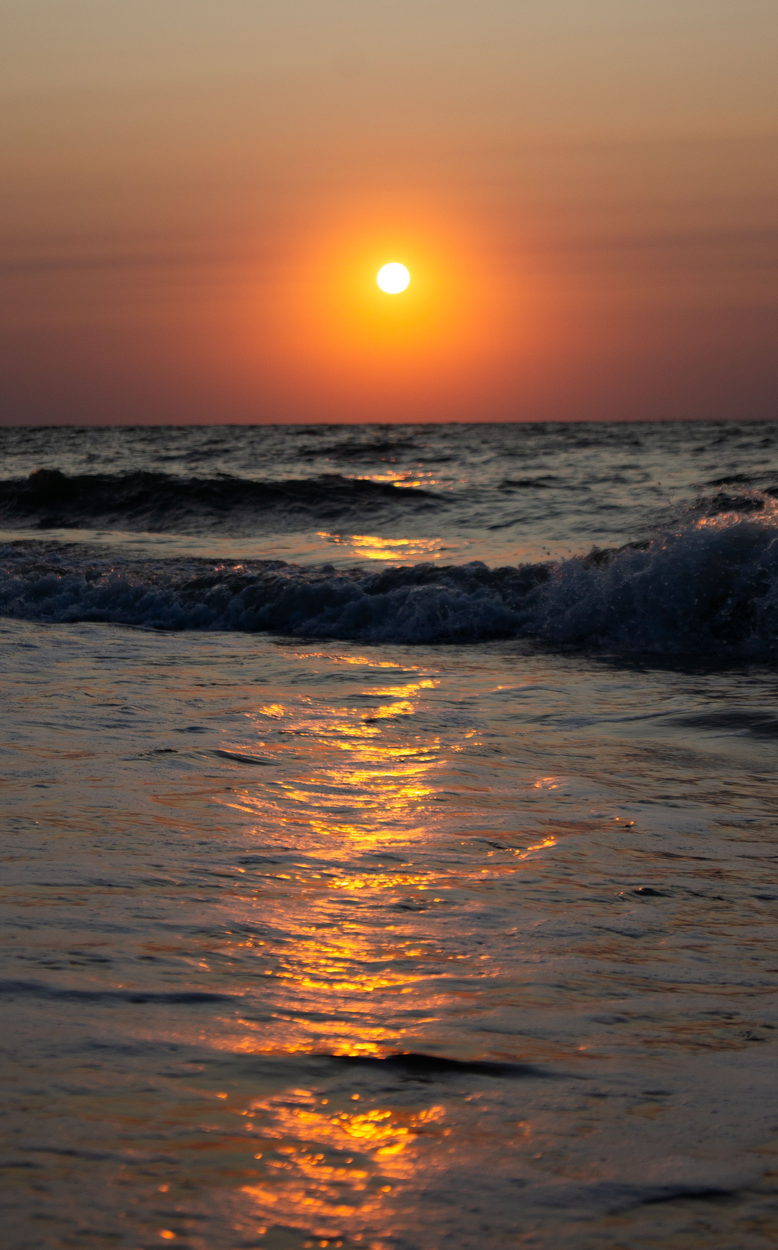 View of Sunset Over Body of Water · Free Stock Photo