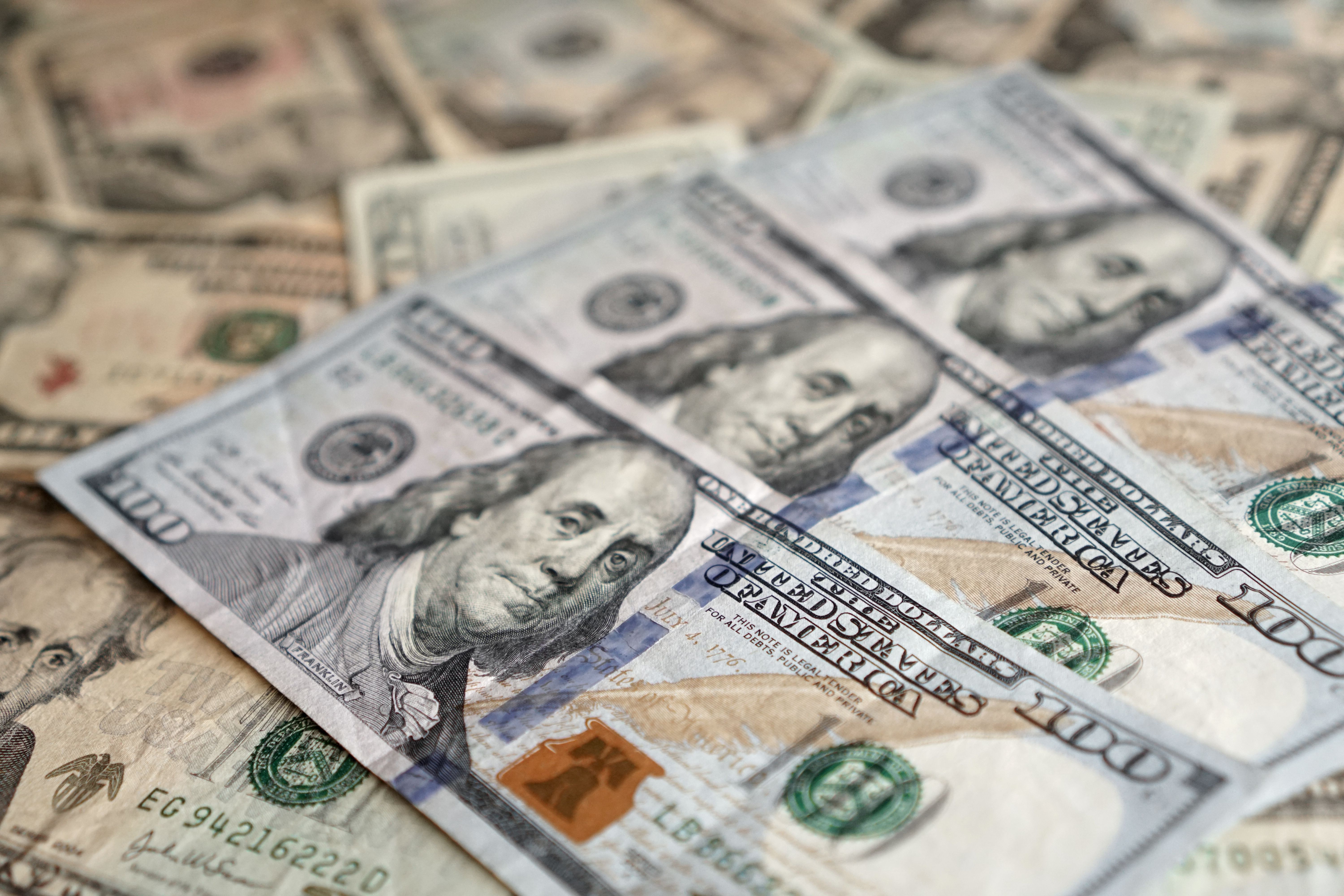1 Us Bank Note · Free Stock Photo