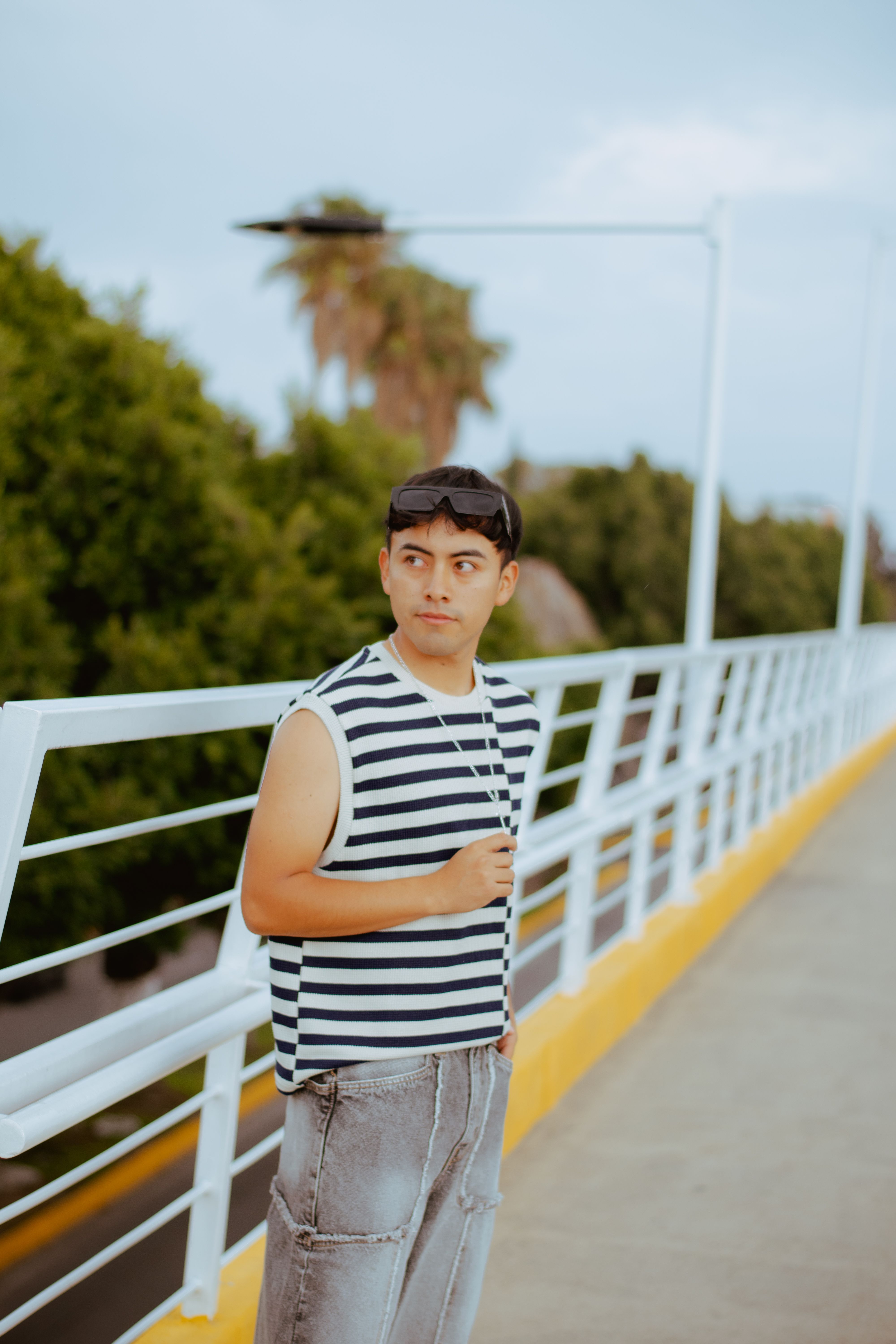 Standing Man Photos, Download The BEST Free Standing Man Stock Photos ...