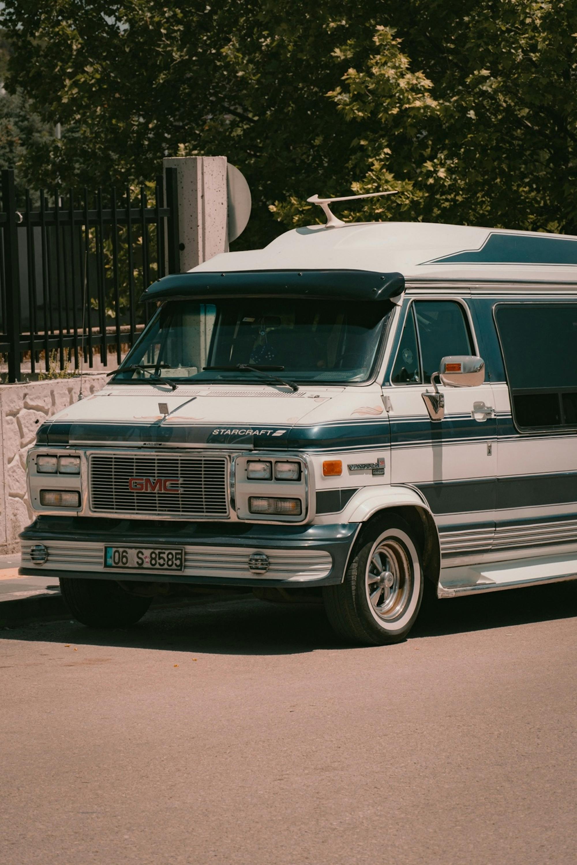 Classic GMC Van in Sunny Ankara Street · Free Stock Photo